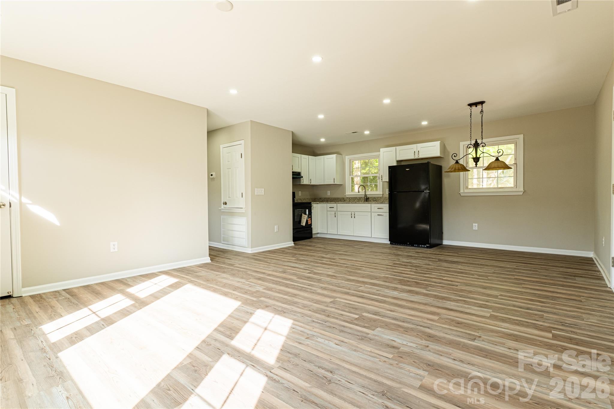 213 Washington Street, Wingate, NC - photo 5 of 25