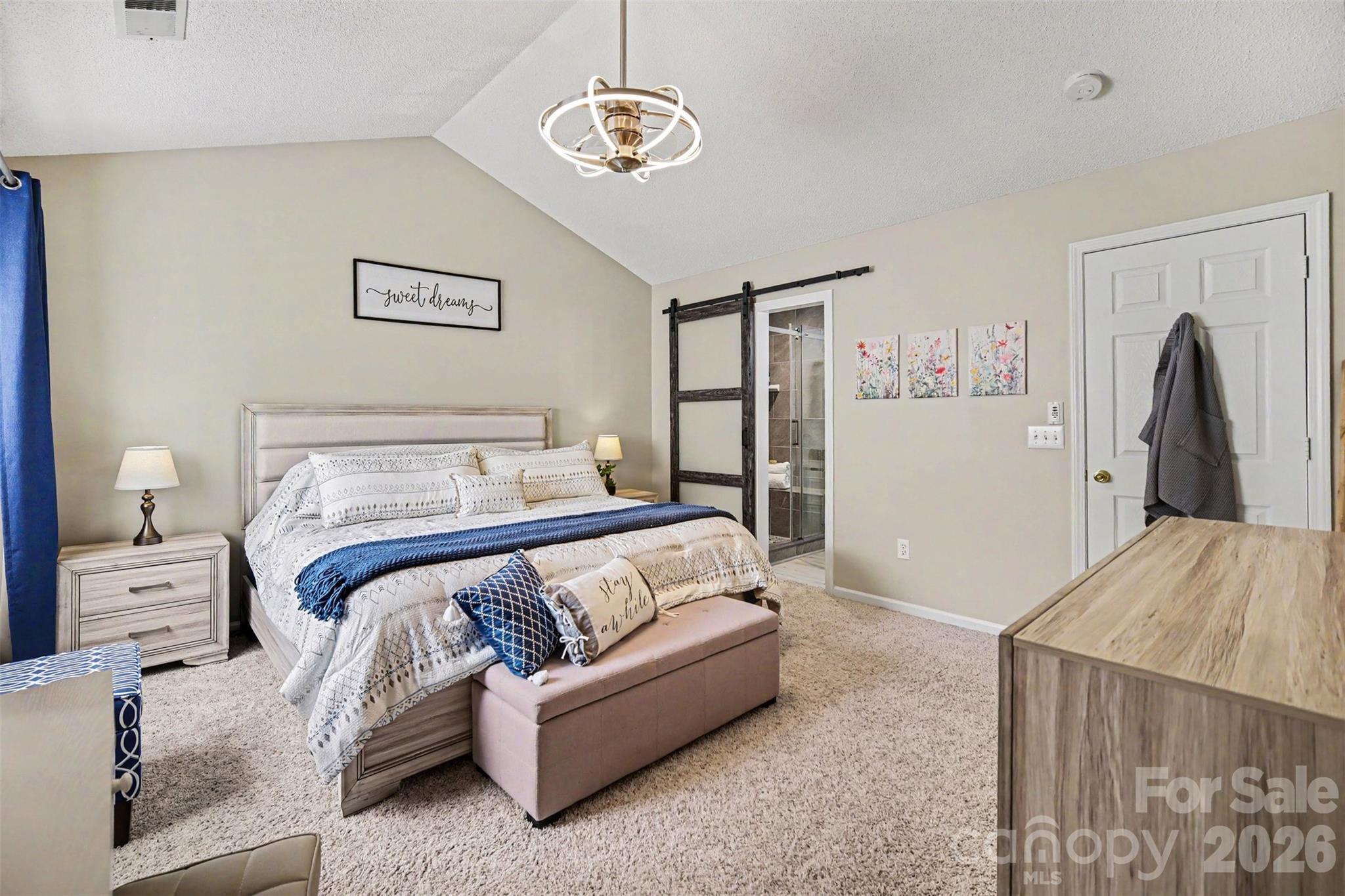 Photo 10 of 9725 Mattforest Circle, Charlotte, NC