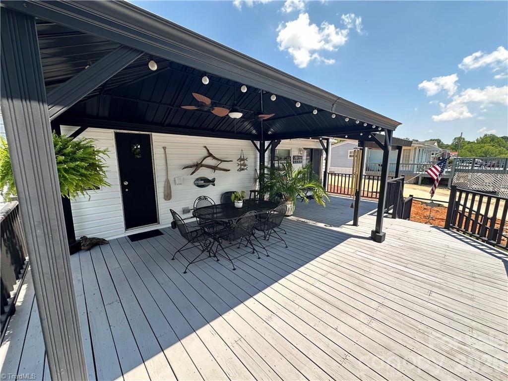 120 Elm Street, New London, NC - photo 26 of 49