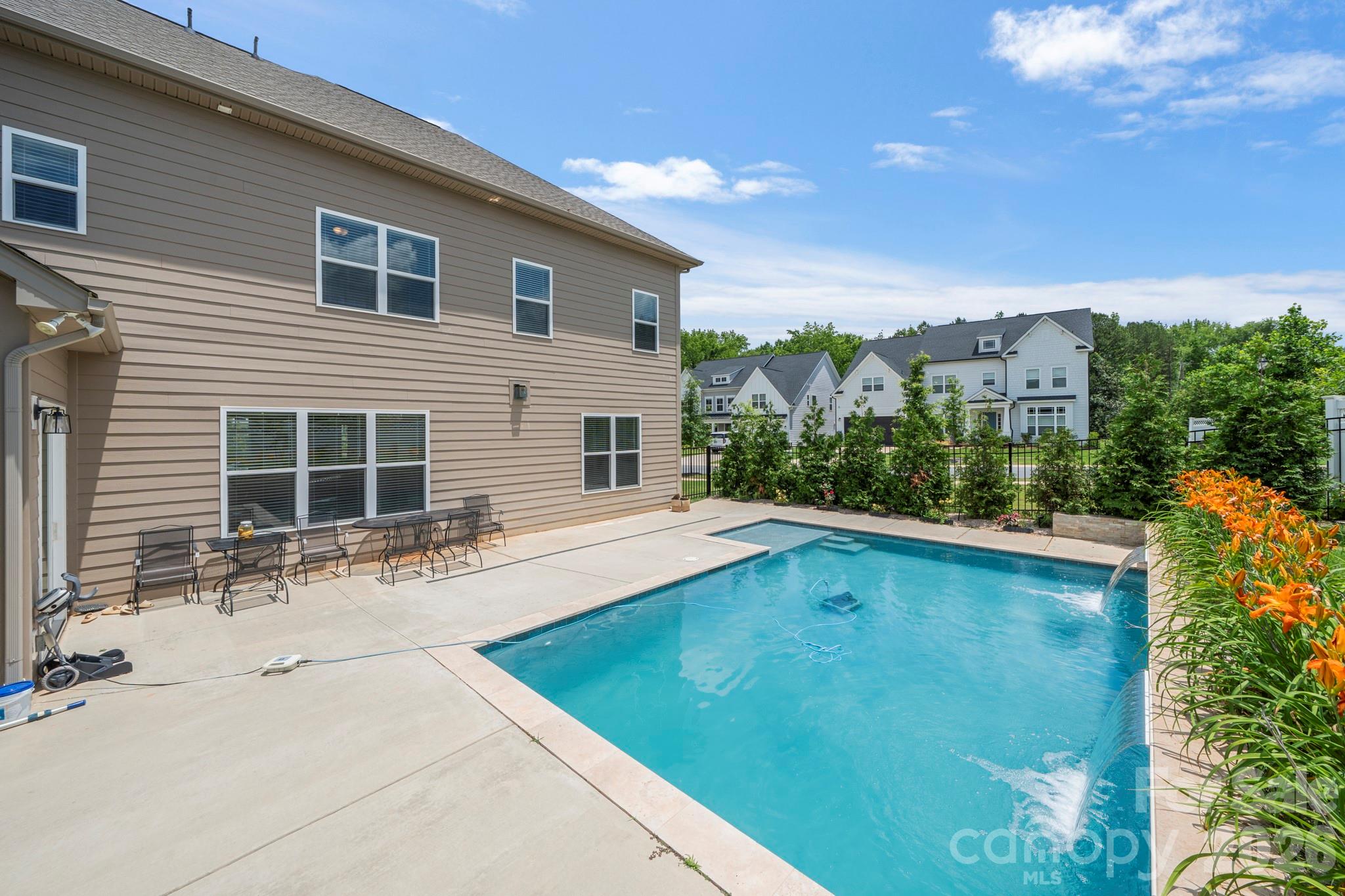 Photo 40 of 5005 Alexander Manor Drive, Charlotte, NC