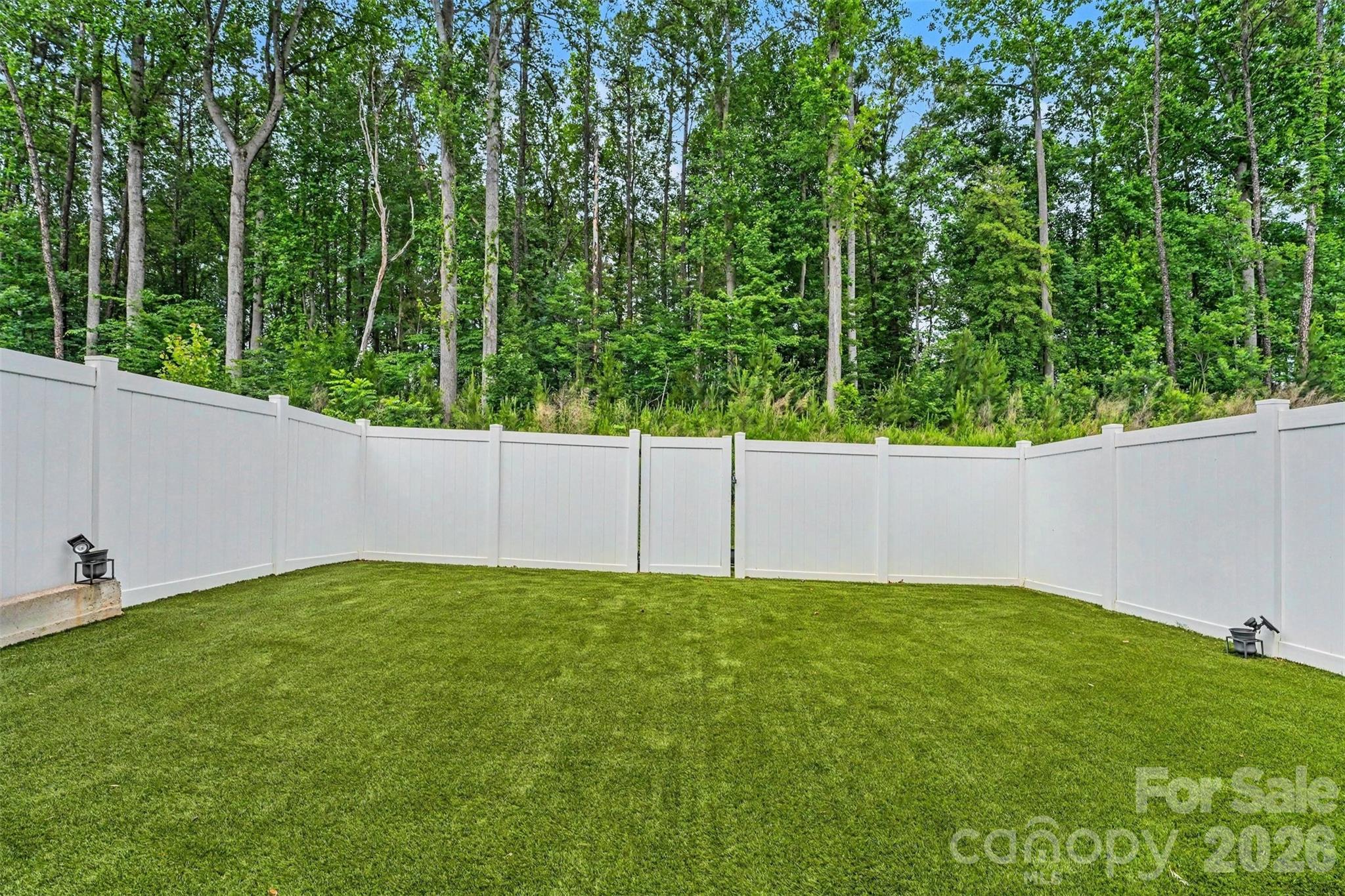 Photo 9 of 8216 Merryvale Lane, Charlotte, NC