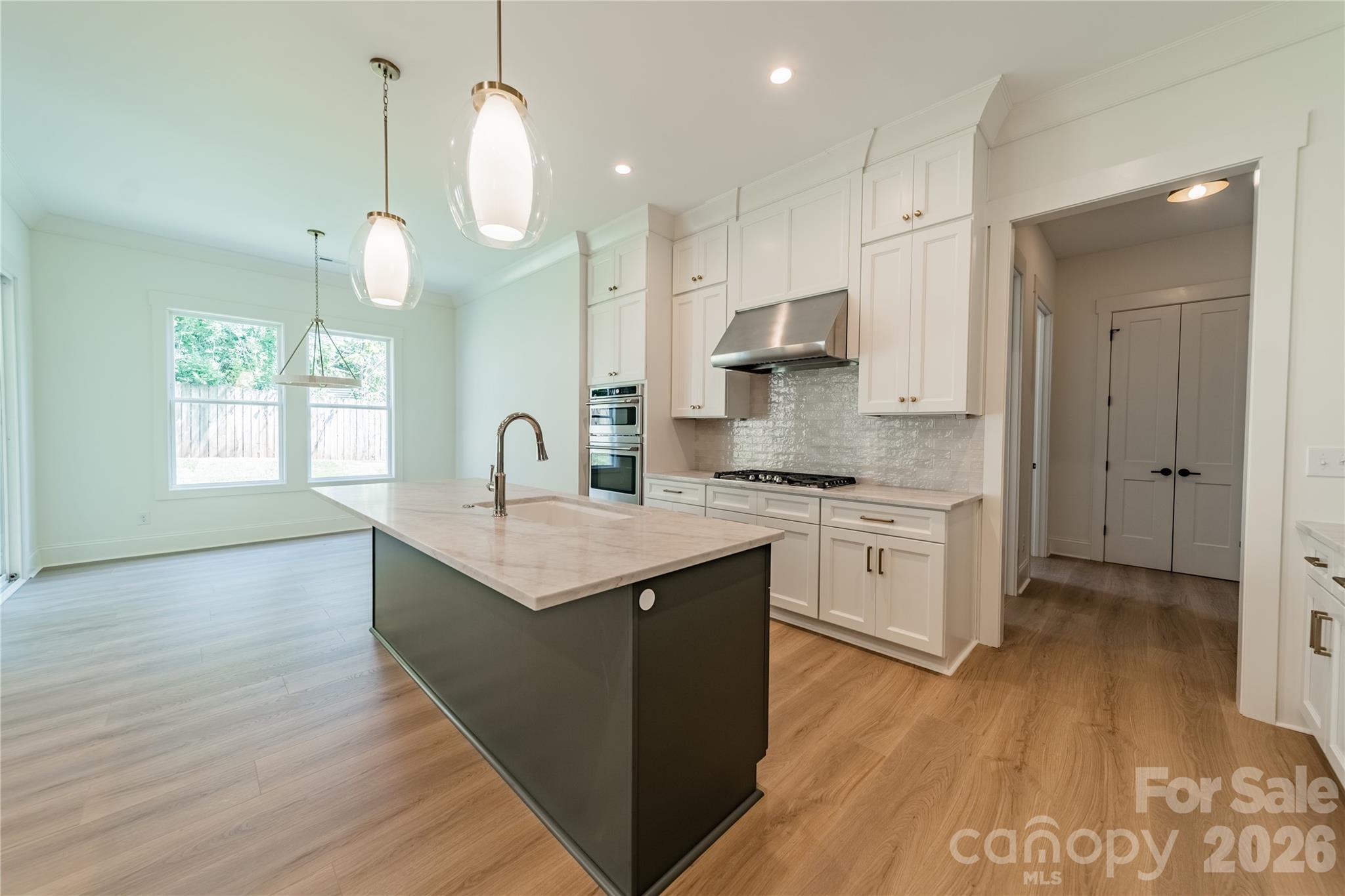 2648 Roslyn Avenue, Charlotte, NC - photo 16 of 39