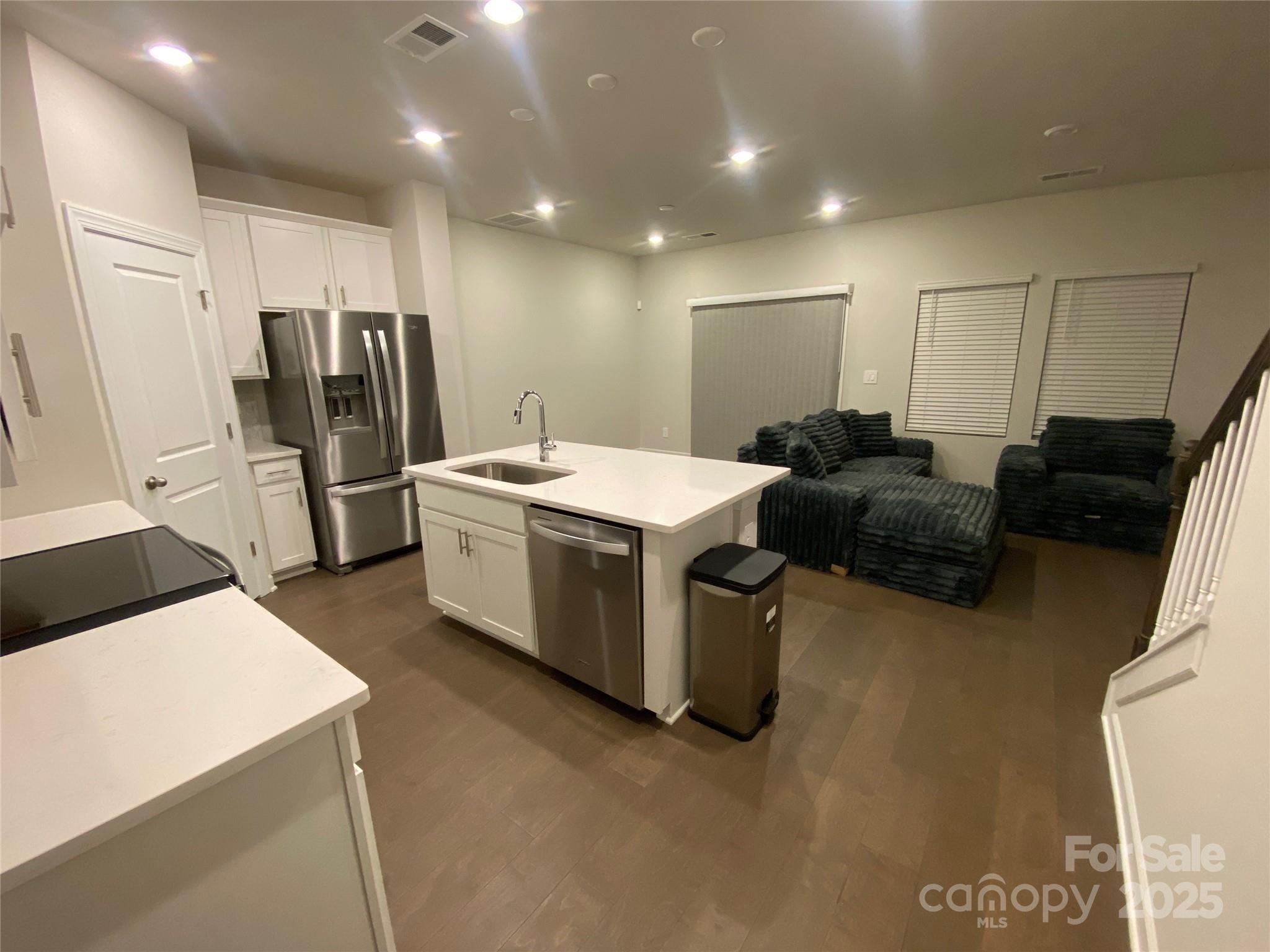 Photo 11 of 6110 Starview Terrace, Charlotte, NC