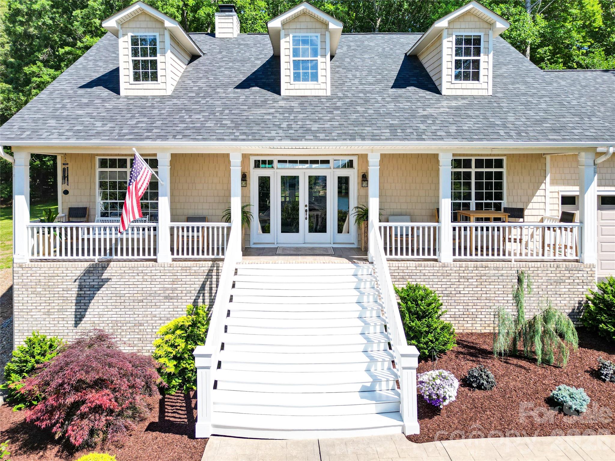 724 Big Indian Loop, Mooresville, NC - photo 2 of 49
