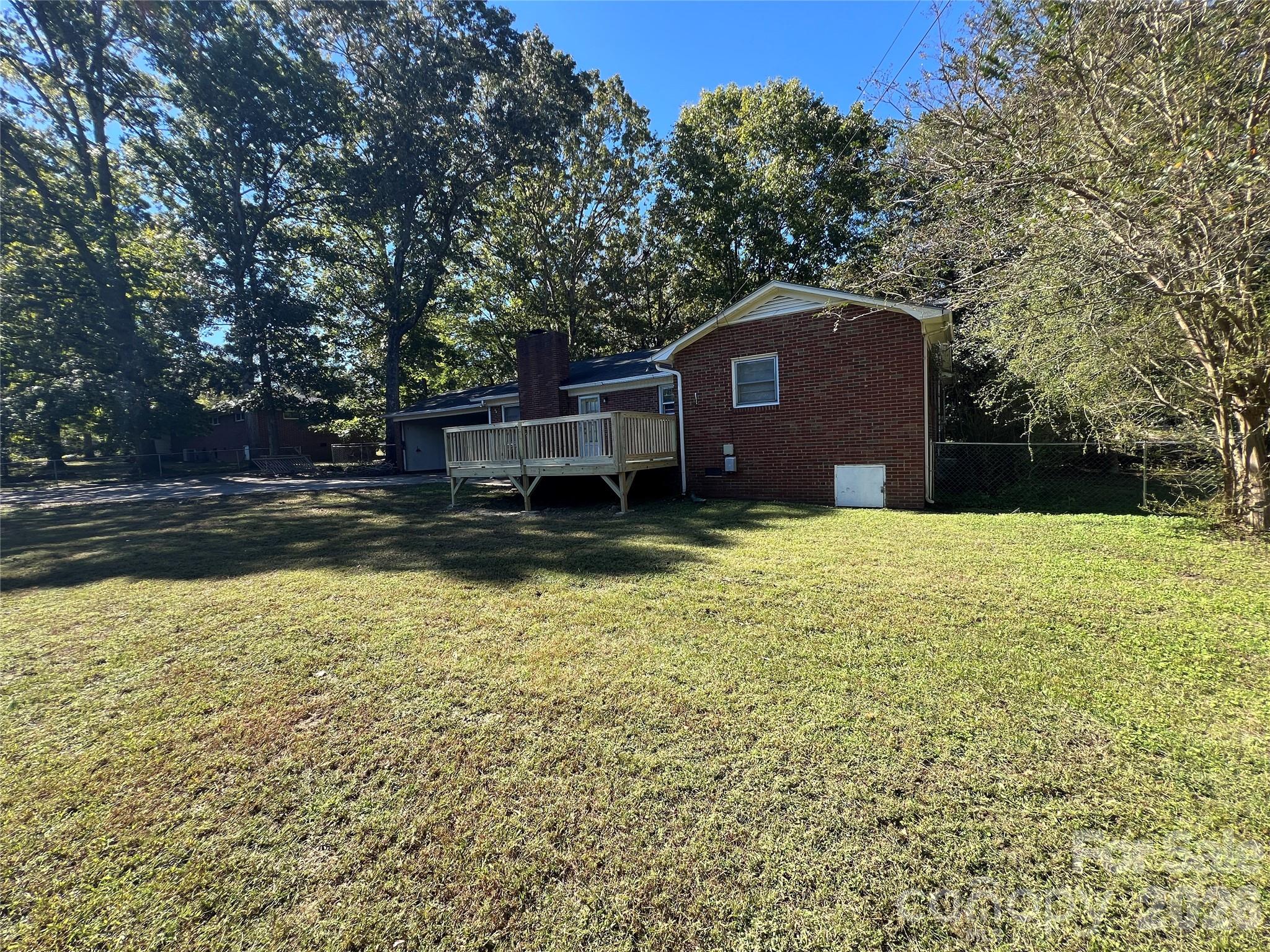 Photo 24 of 128 Woodlynn Drive, Charlotte, NC