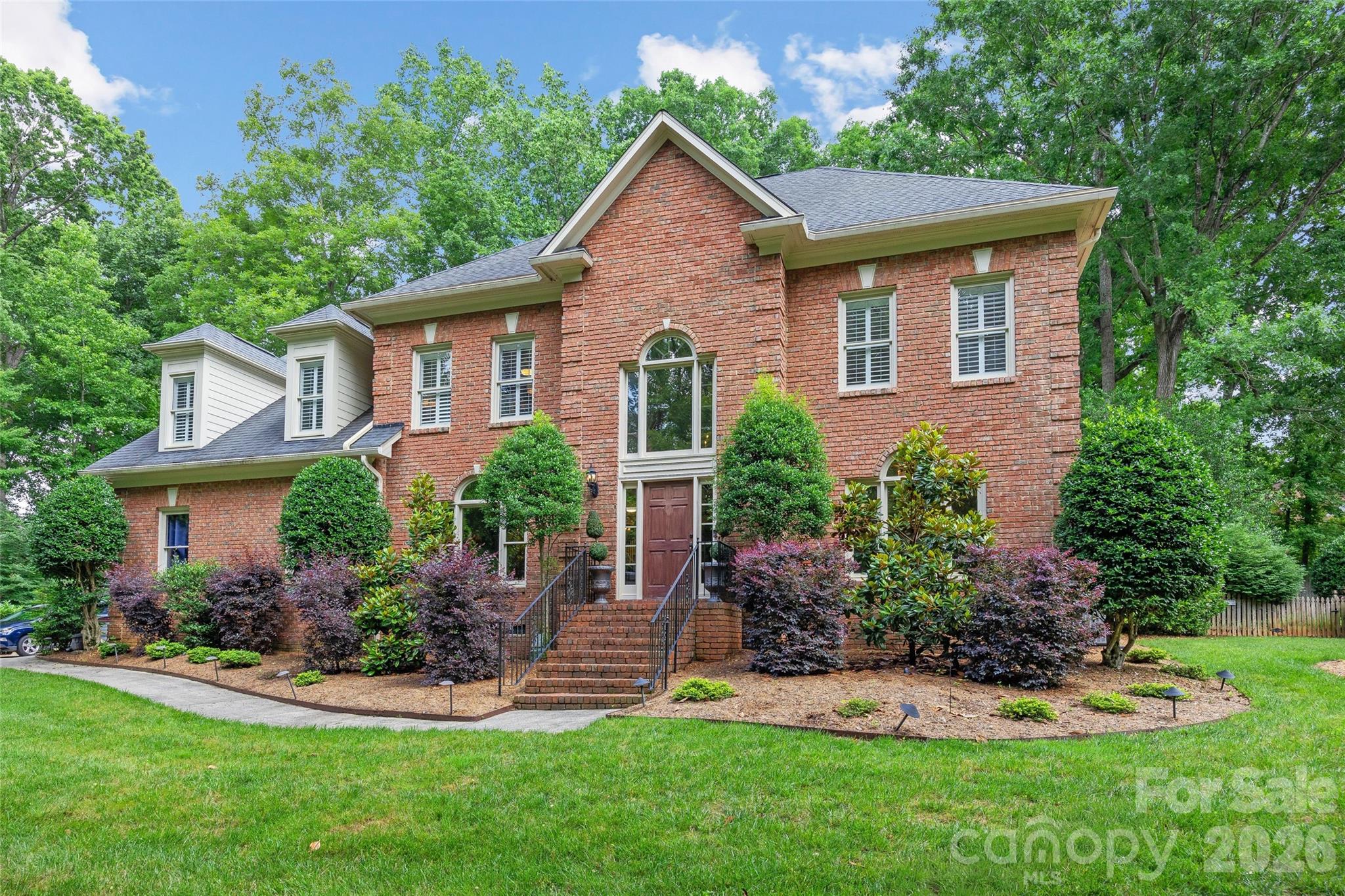 Home for sale at 4709 Coburn Court, Charlotte, NC — photo 1 of 47