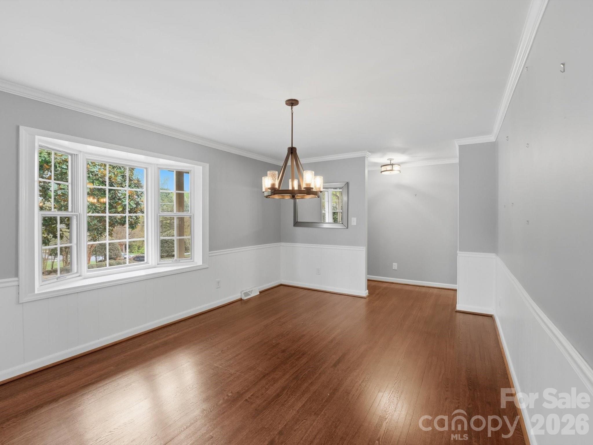 Photo 4 of 814 Twin Oaks Road, Davidson, NC