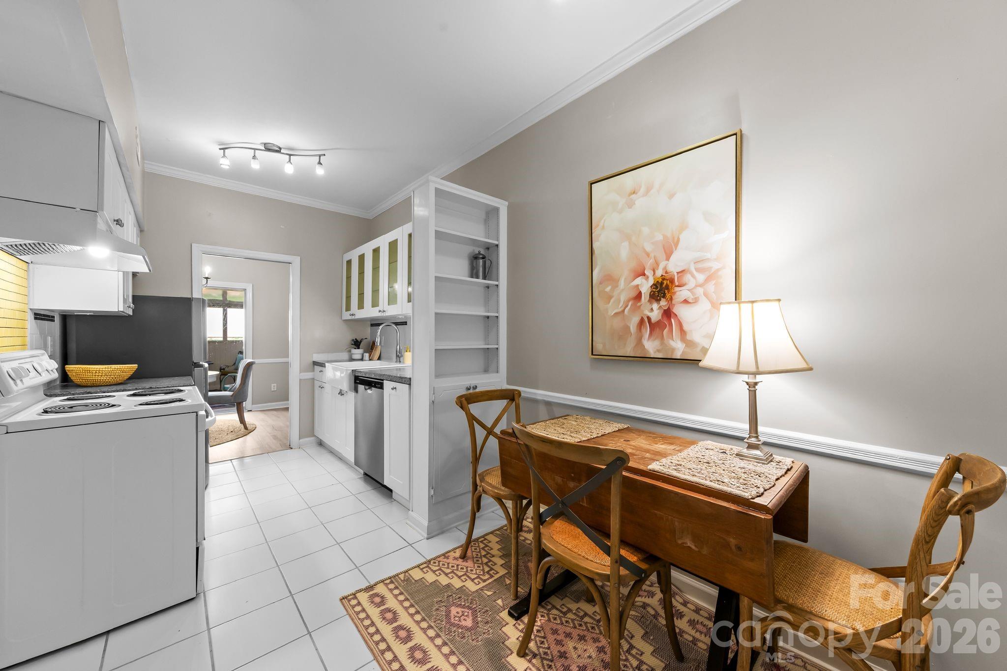 Photo 14 of 5941 Quail Hollow RoadE, Charlotte, NC