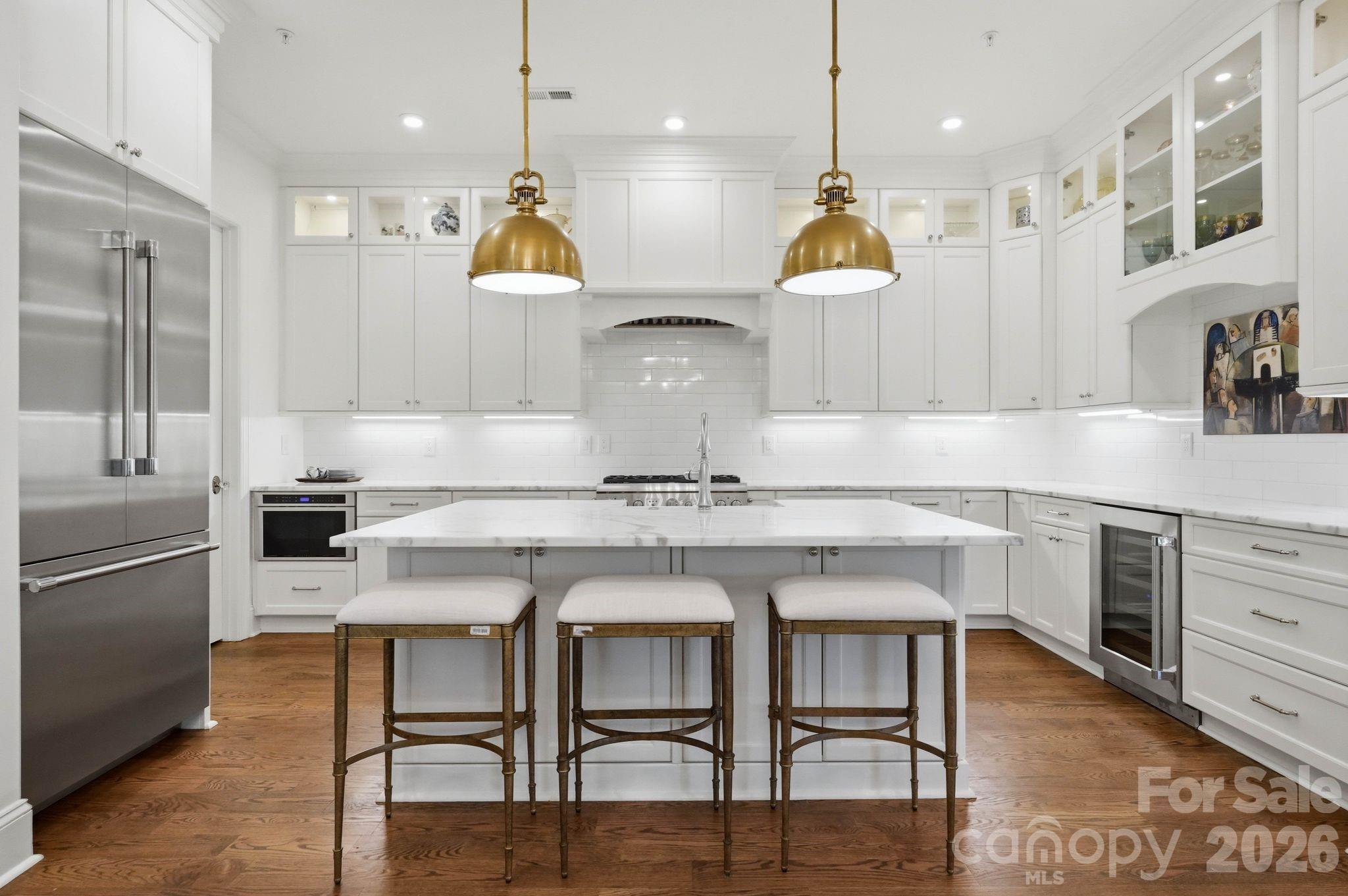Photo 12 of 2312 Selwyn Avenue202, Charlotte, NC