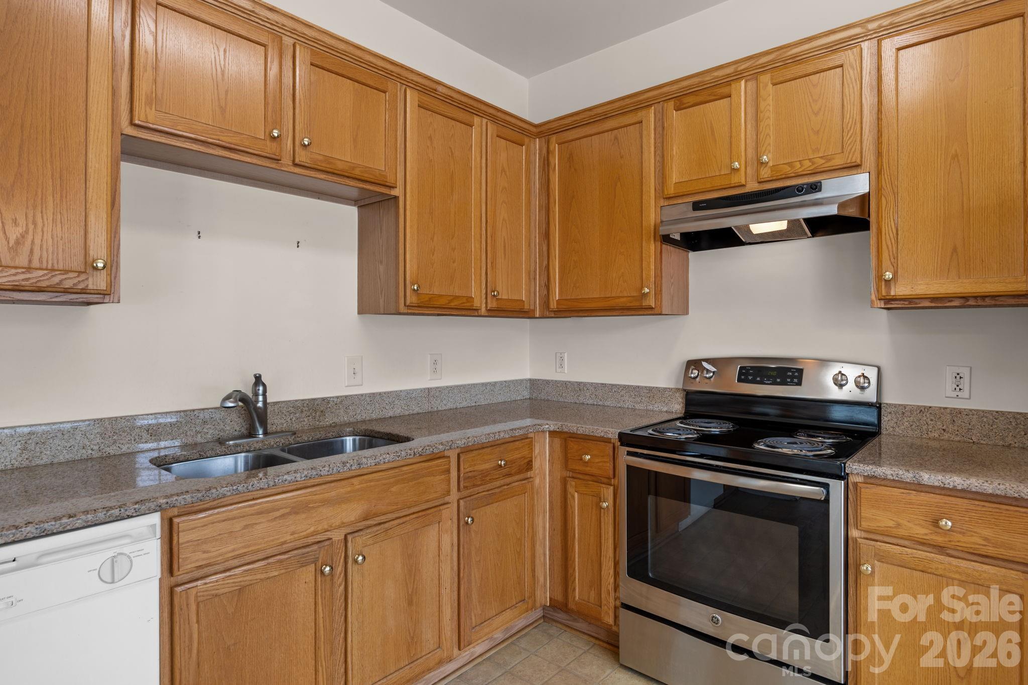 Photo 17 of 2960 Zion Renaissance Lane, Charlotte, NC