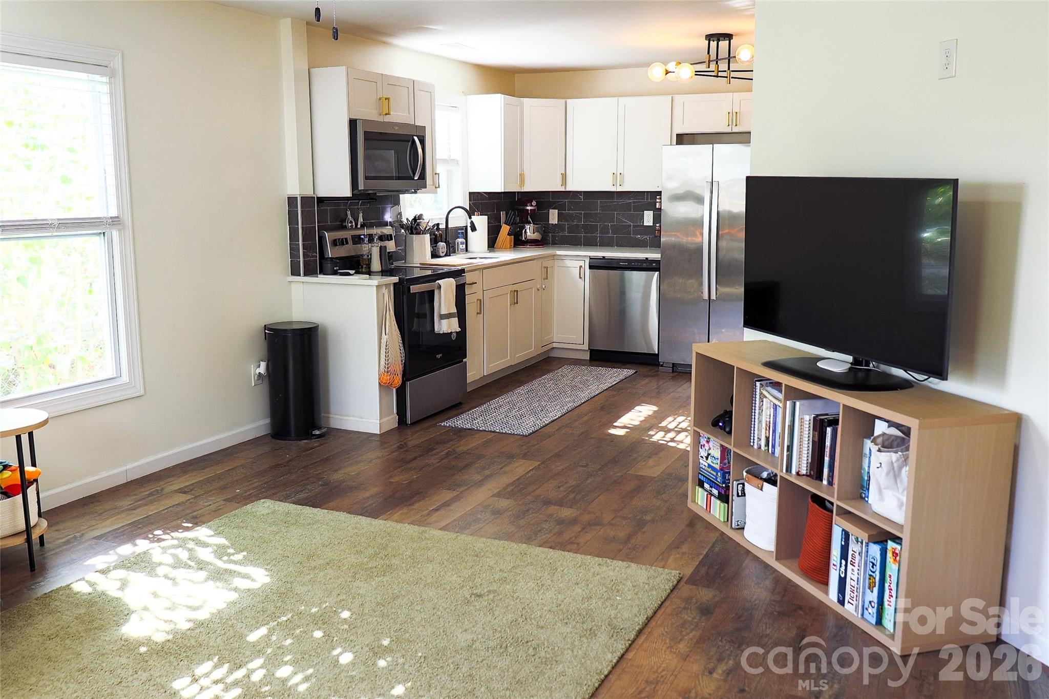 Photo 4 of 209 Columbia Avenue, Rock Hill, SC