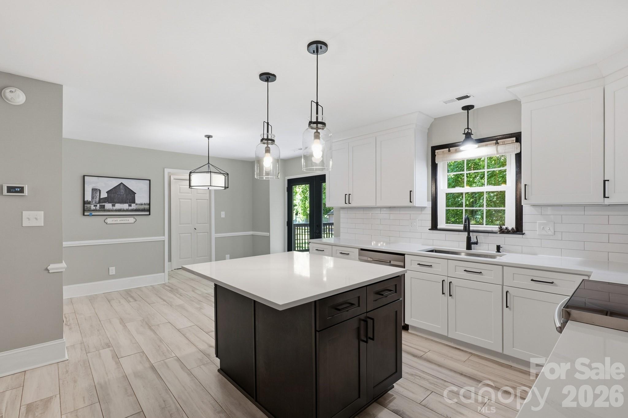 Photo 12 of 9918 Ridgemore Drive, Charlotte, NC