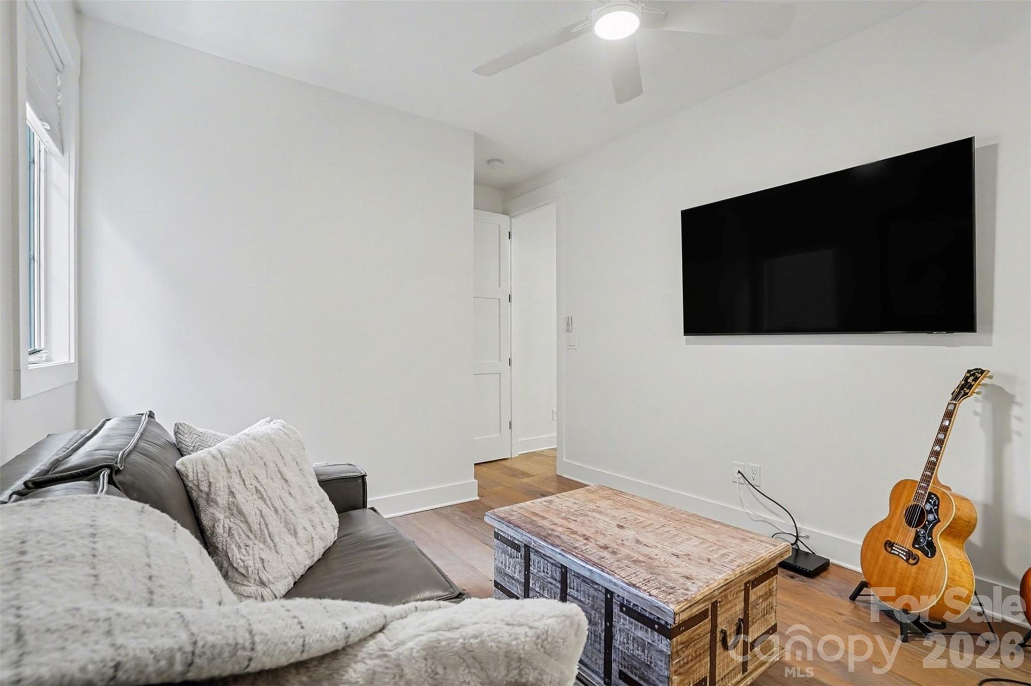 Photo 7 of 915 Laurel Creek Lane, Charlotte, NC
