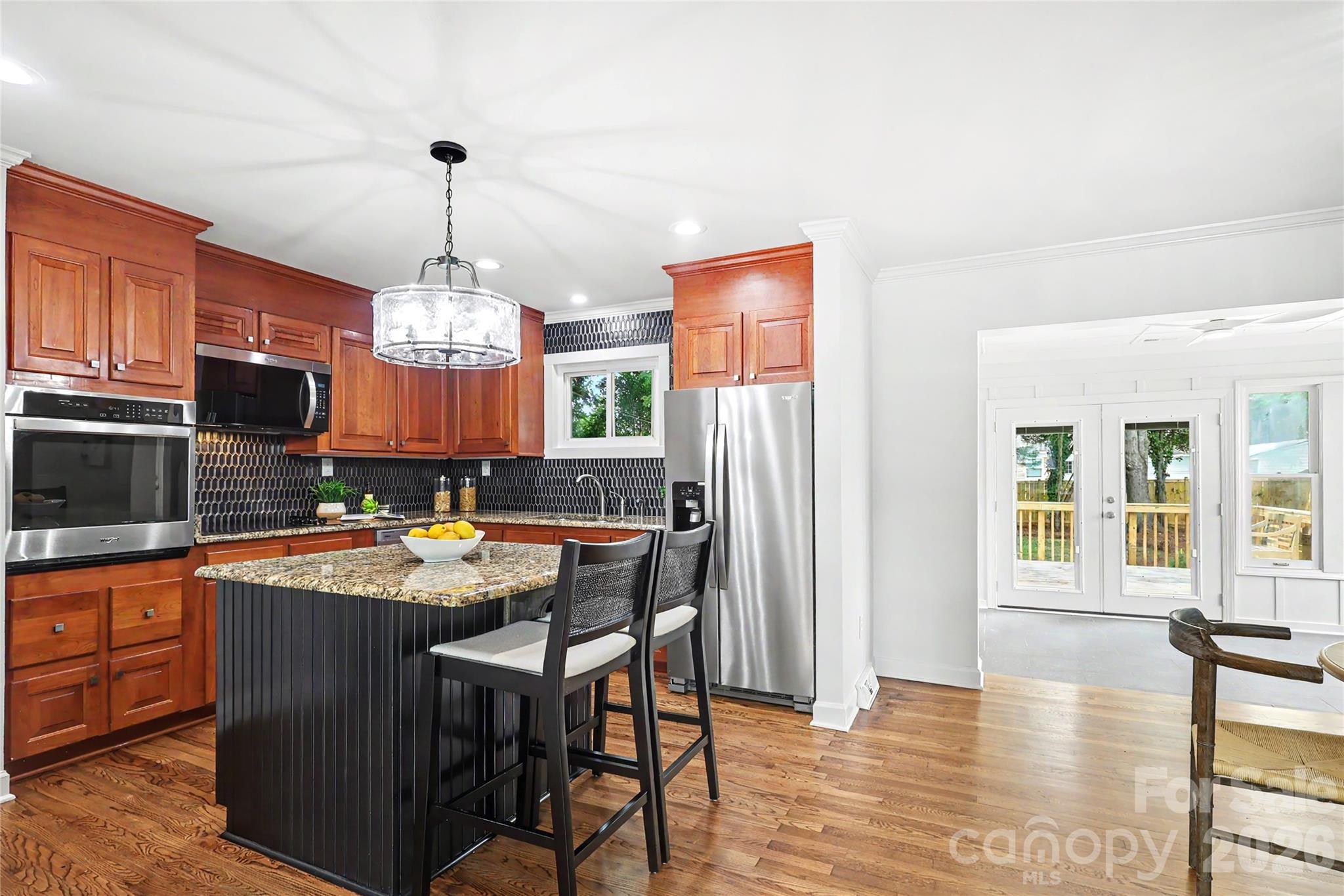 Home for sale at 3834 Moultrie Street, Charlotte, NC — photo 10 of 38
