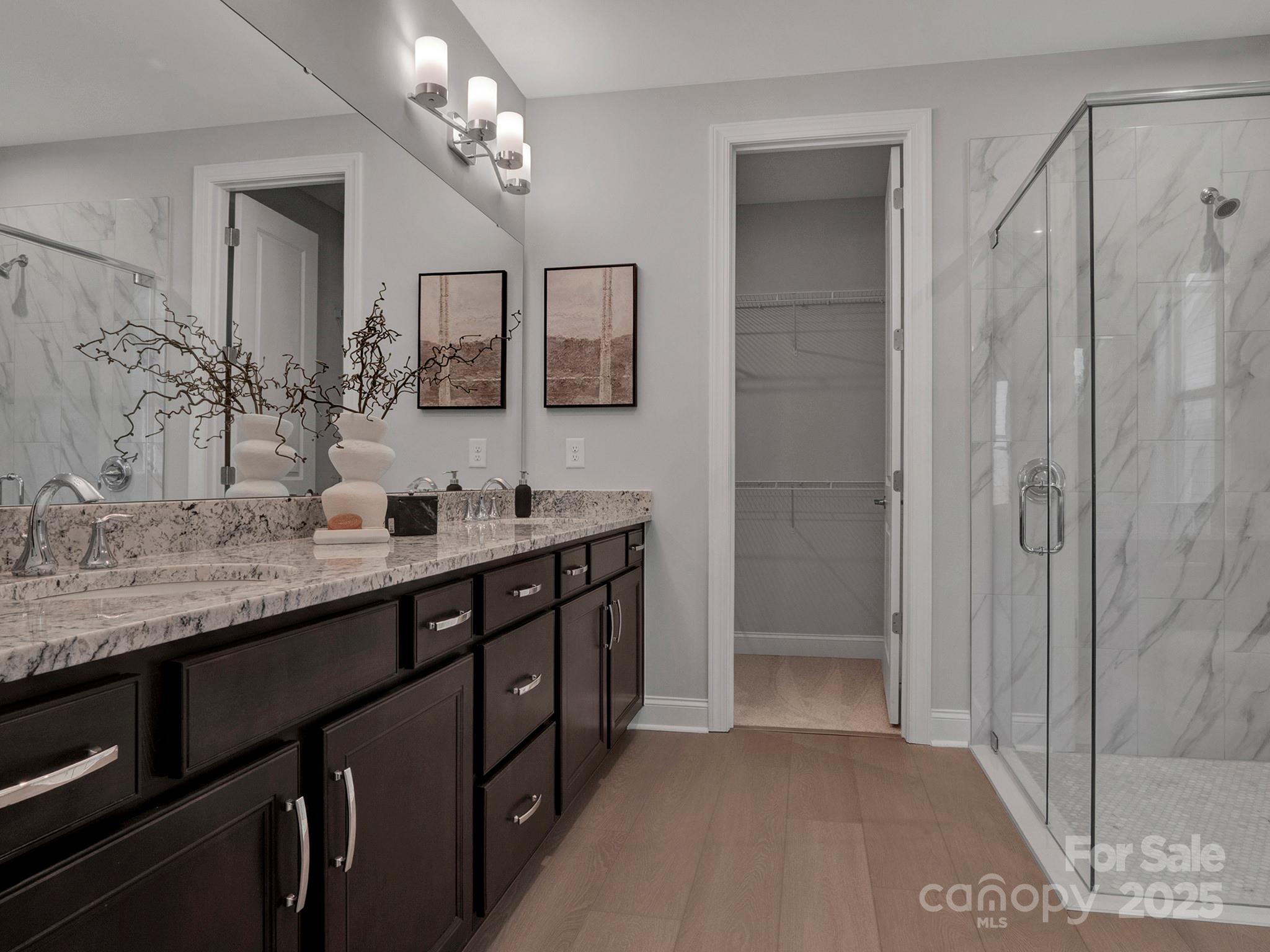 Photo 13 of 4225 Honey Locust Drive, Charlotte, NC