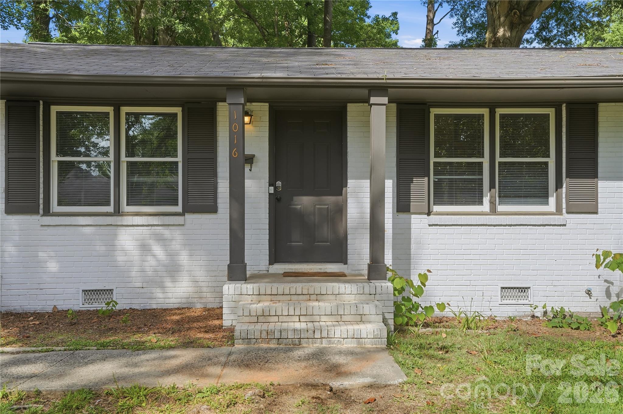 Photo 4 of 1016 Pondella Drive, Charlotte, NC