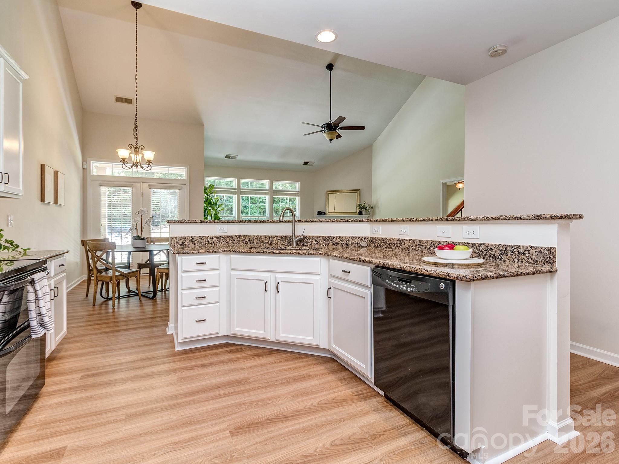 3428 Park South Station Boulevard, Charlotte, NC - photo 9 of 43