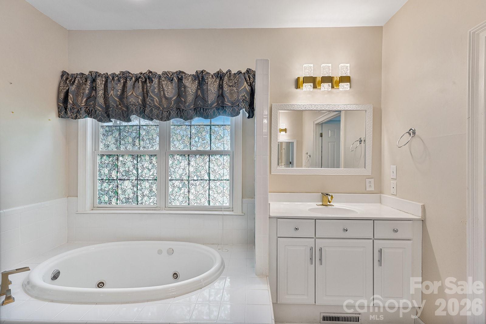 Photo 24 of 9111 Brocklehurst Lane, Charlotte, NC