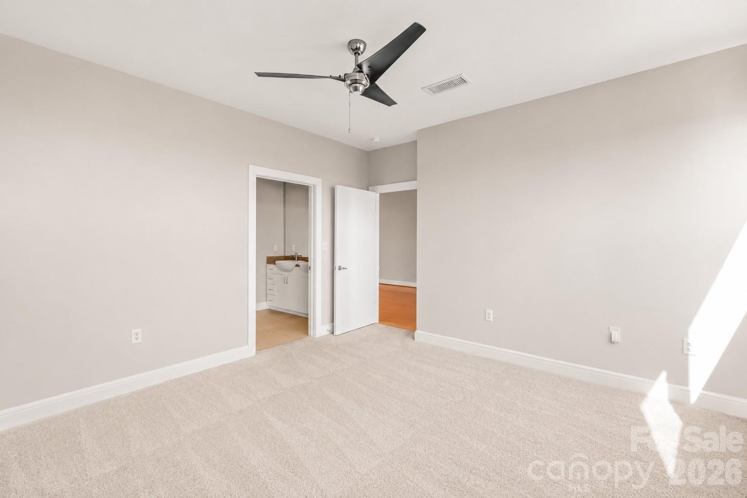 Photo 24 of 333 W Trade Street2502, Charlotte, NC