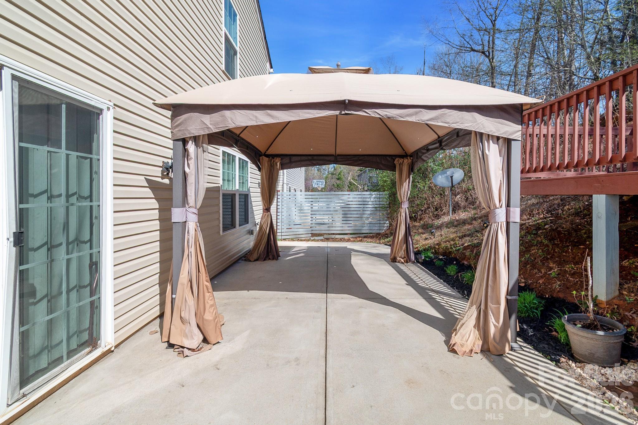 Photo 39 of 9520 Eagle Feathers Drive154, Charlotte, NC