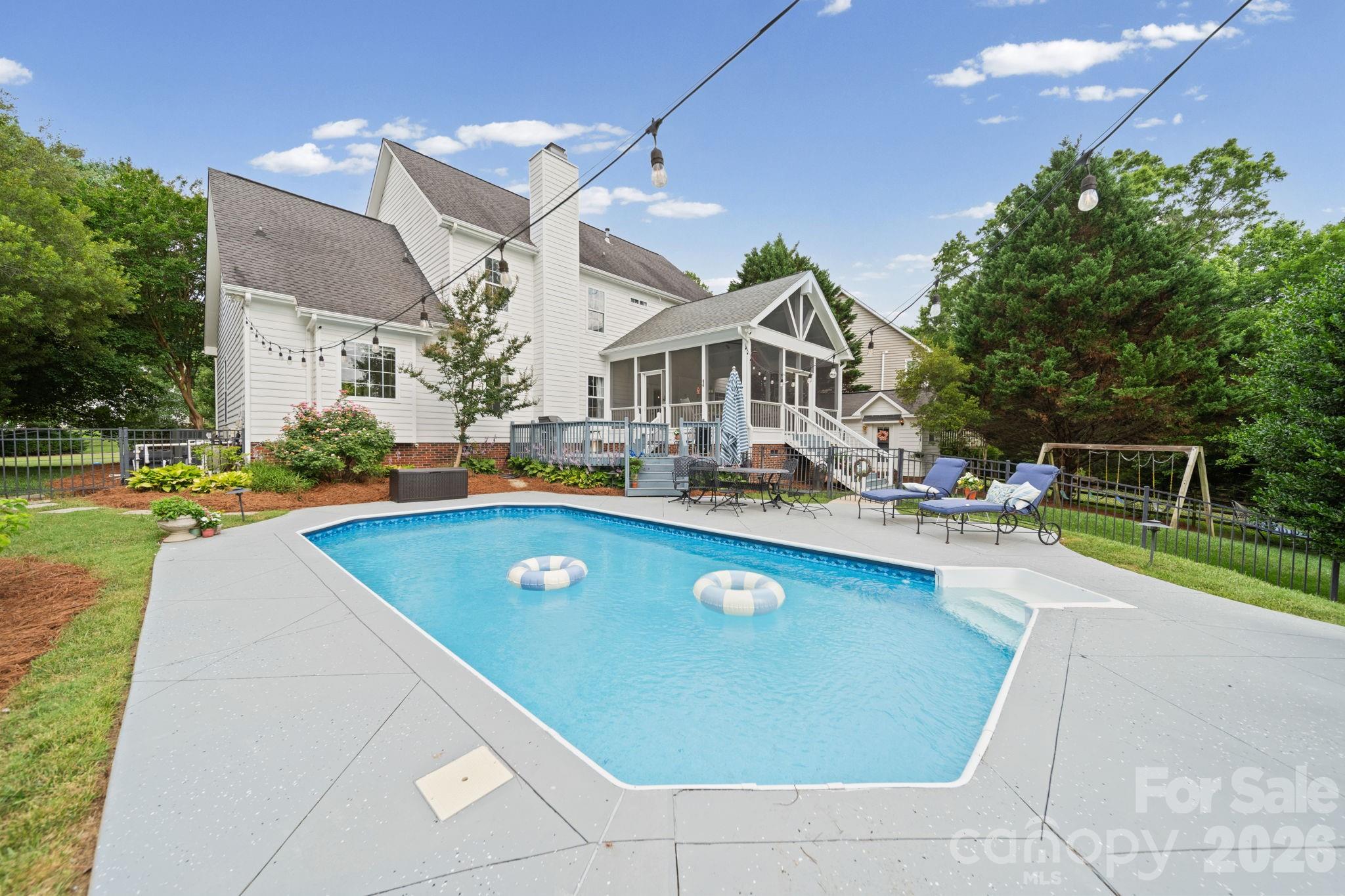 Photo 30 of 10203 Rougemont Lane, Charlotte, NC