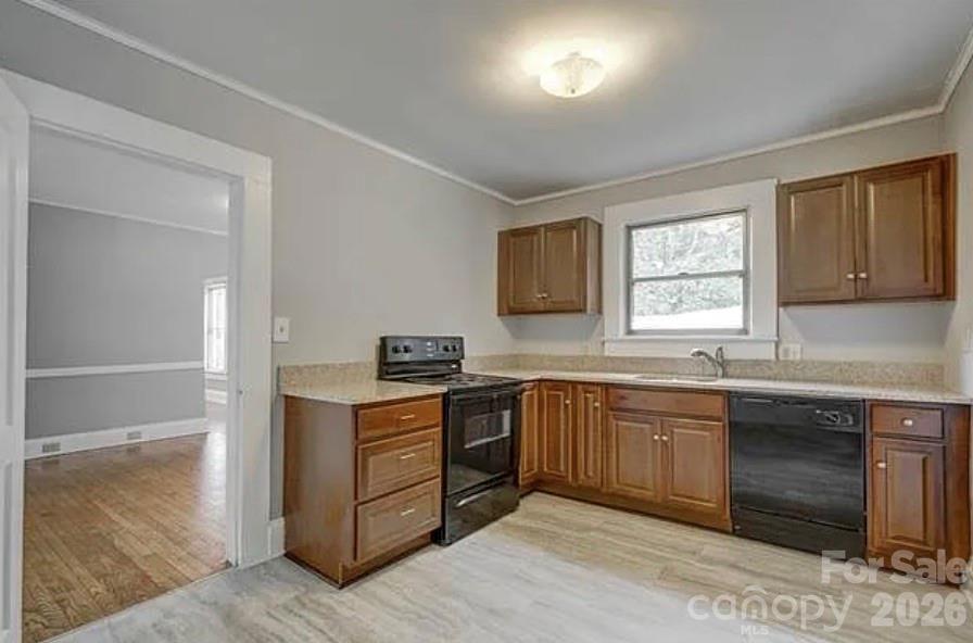431 W Statesville Avenue, Mooresville, NC - photo 10 of 22