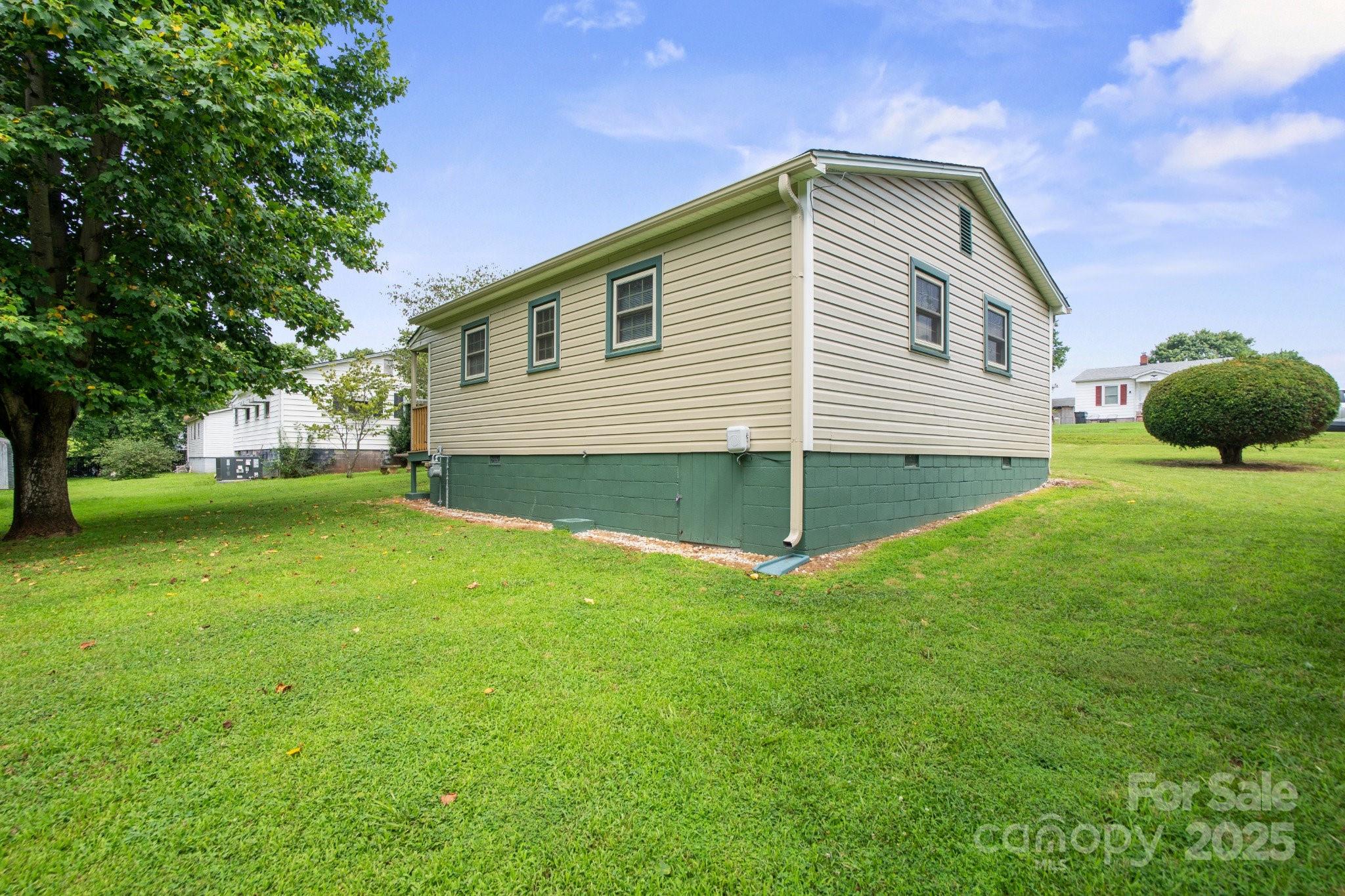 2321 Cline Street, Statesville, NC - photo 3 of 27