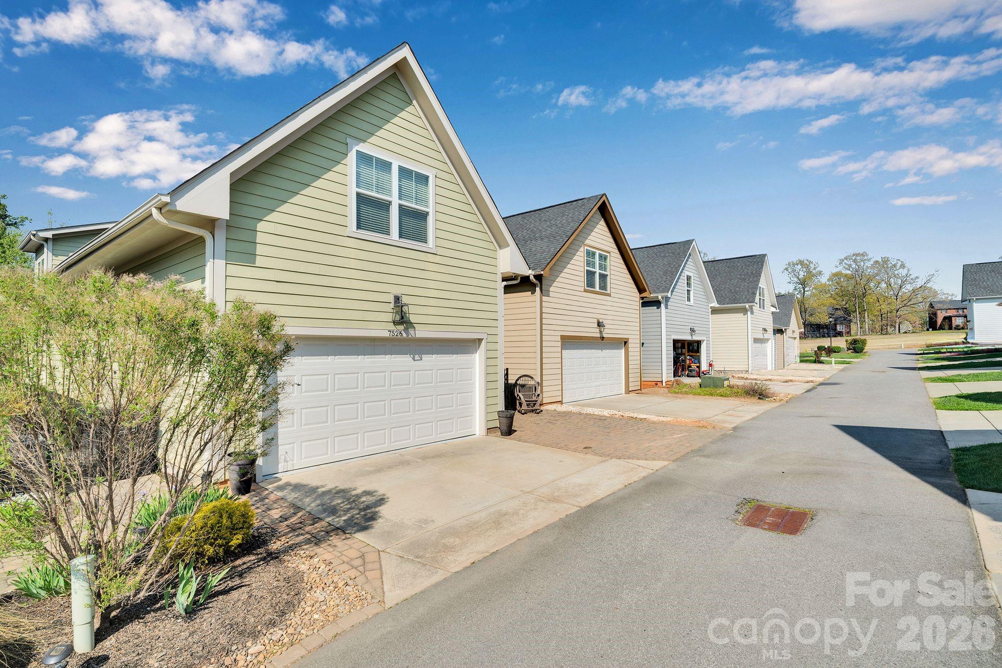 7526 Fairway Villa Circle, Denver, NC - photo 31 of 34