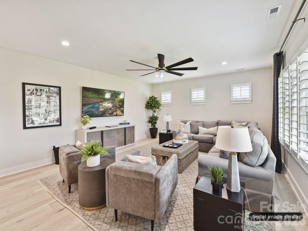 Photo 33 of 3133 Country Club Drive, Charlotte, NC