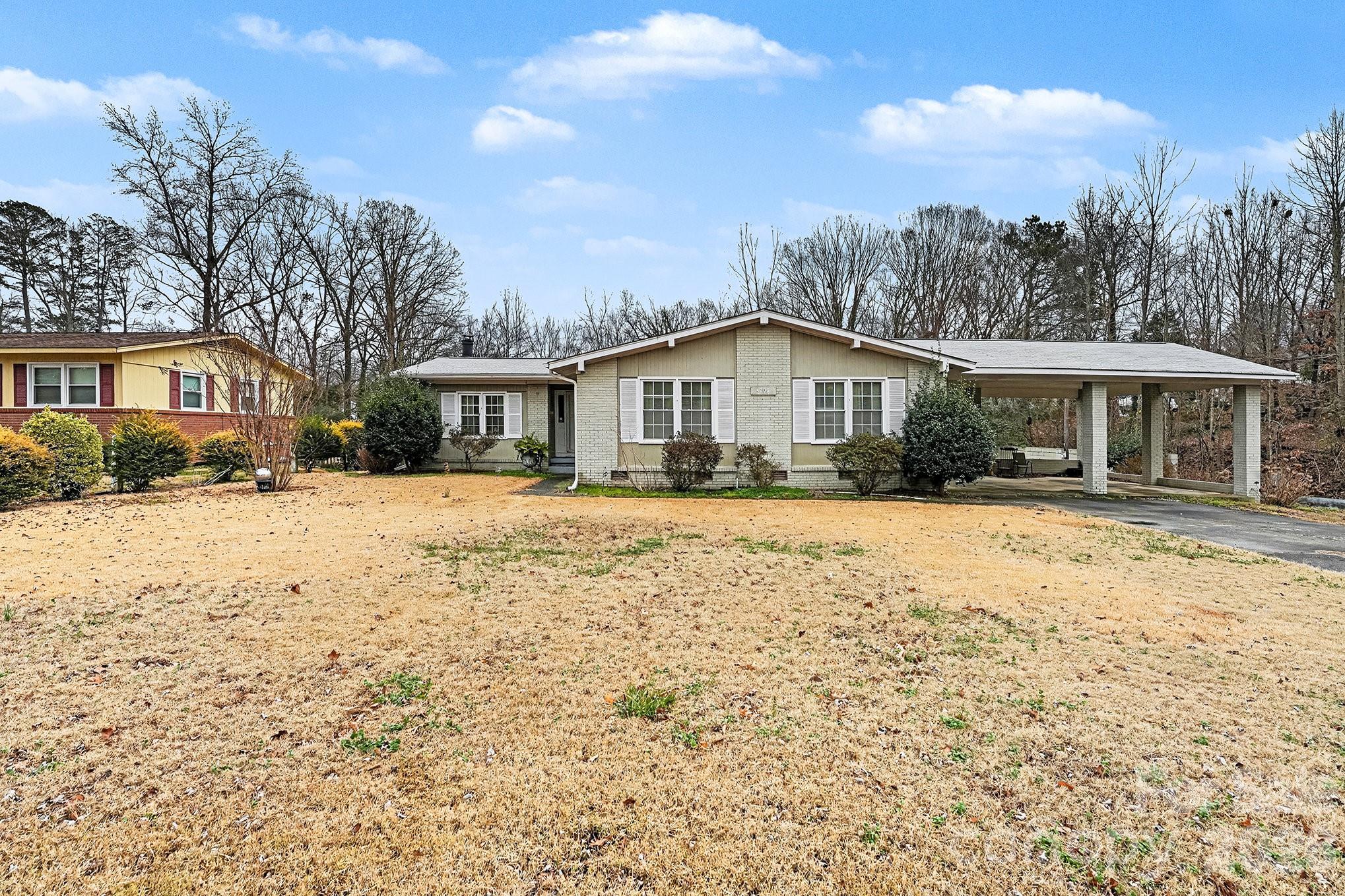 Photo 3 of 4206 Tipperary Place, Charlotte, NC