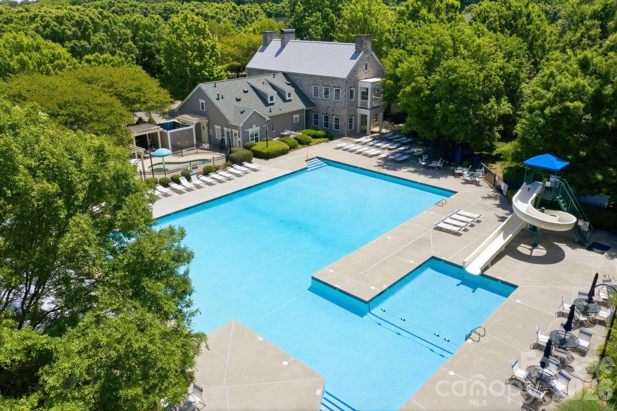 14458 Holly Springs Drive, Huntersville, NC - photo 36 of 44