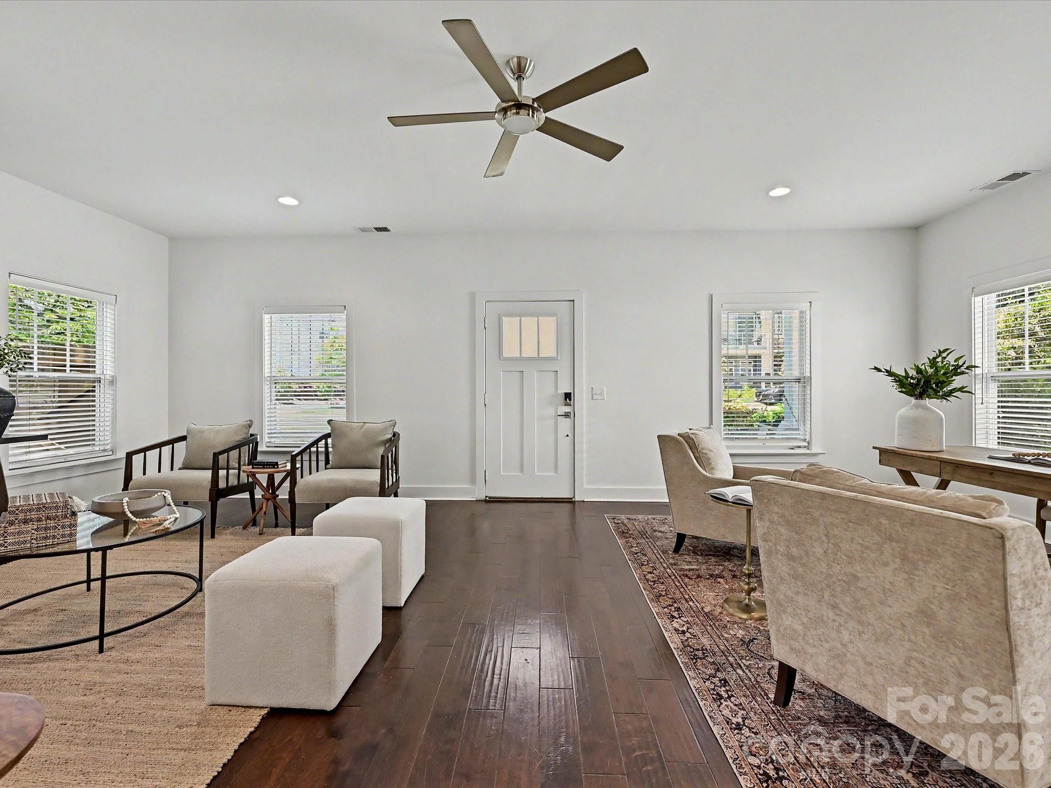 1216 Lomax Avenue, Charlotte, NC - photo 5 of 38