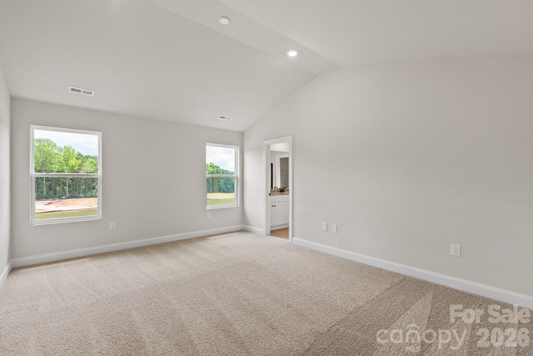 Photo 13 of 6520 Fairford Drive, Charlotte, NC