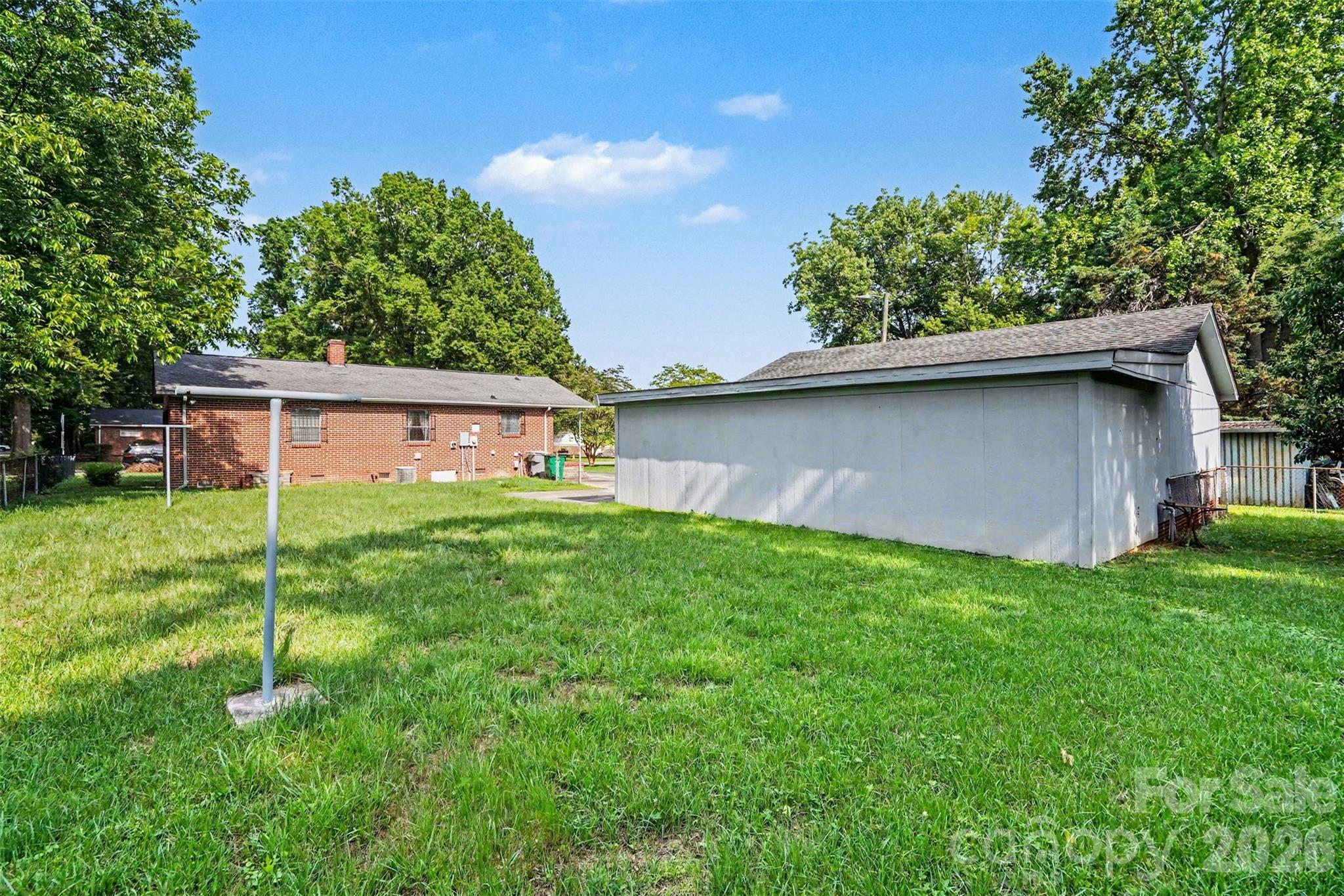 Photo 33 of 400 Briarwood Drive, Charlotte, NC