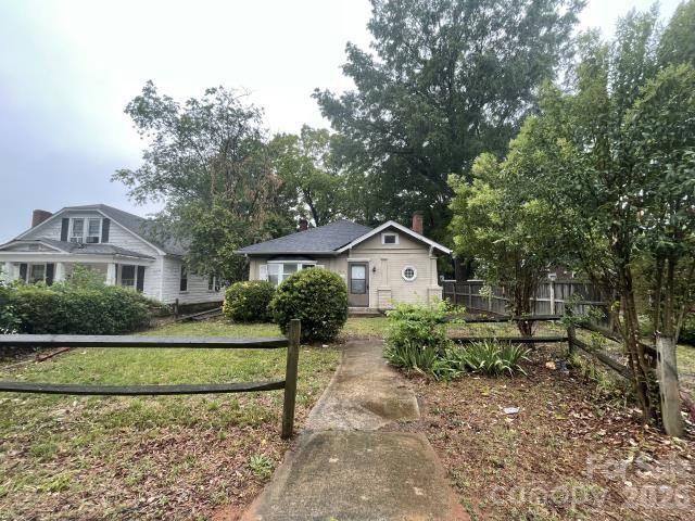 Photo 6 of 2616 Holton Avenue, Charlotte, NC