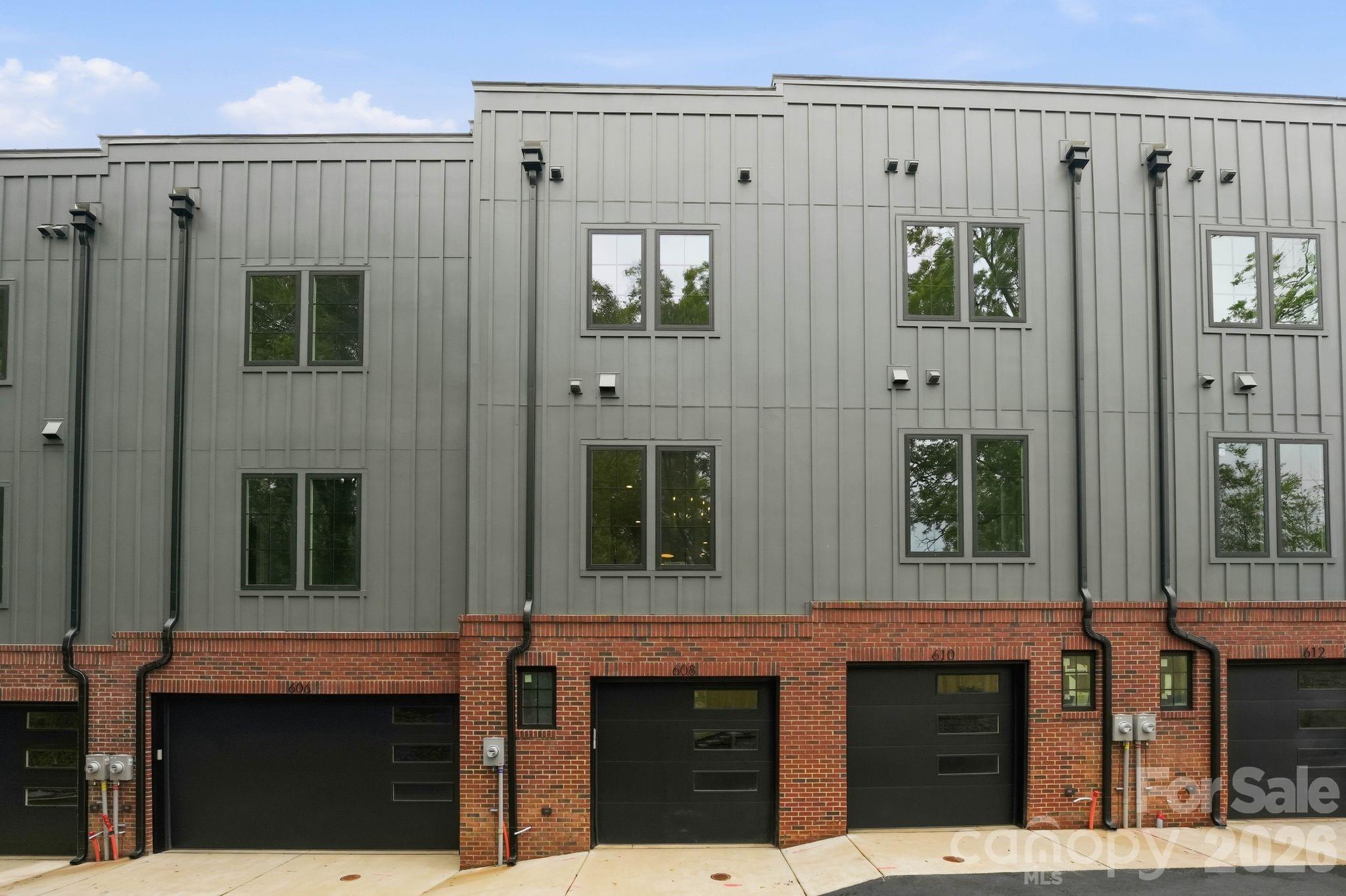 Photo 4 of 604 E 16th Street, Charlotte, NC