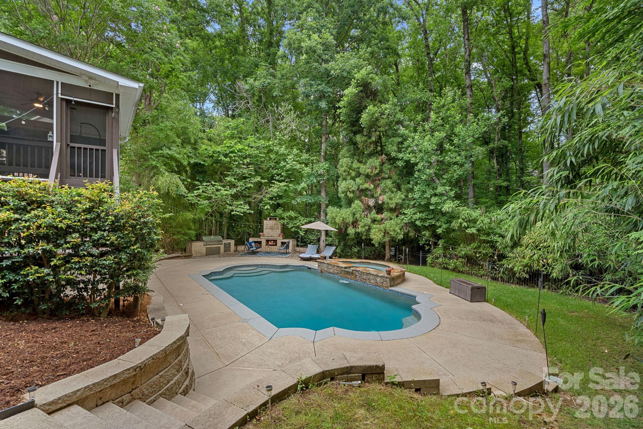 Photo 36 of 5634 Camelot Drive, Charlotte, NC