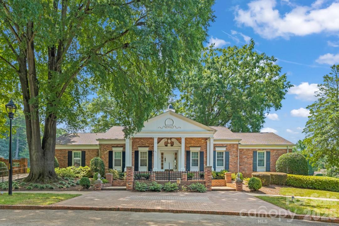 Photo 15 of 7004 Quail Hill Road, Charlotte, NC