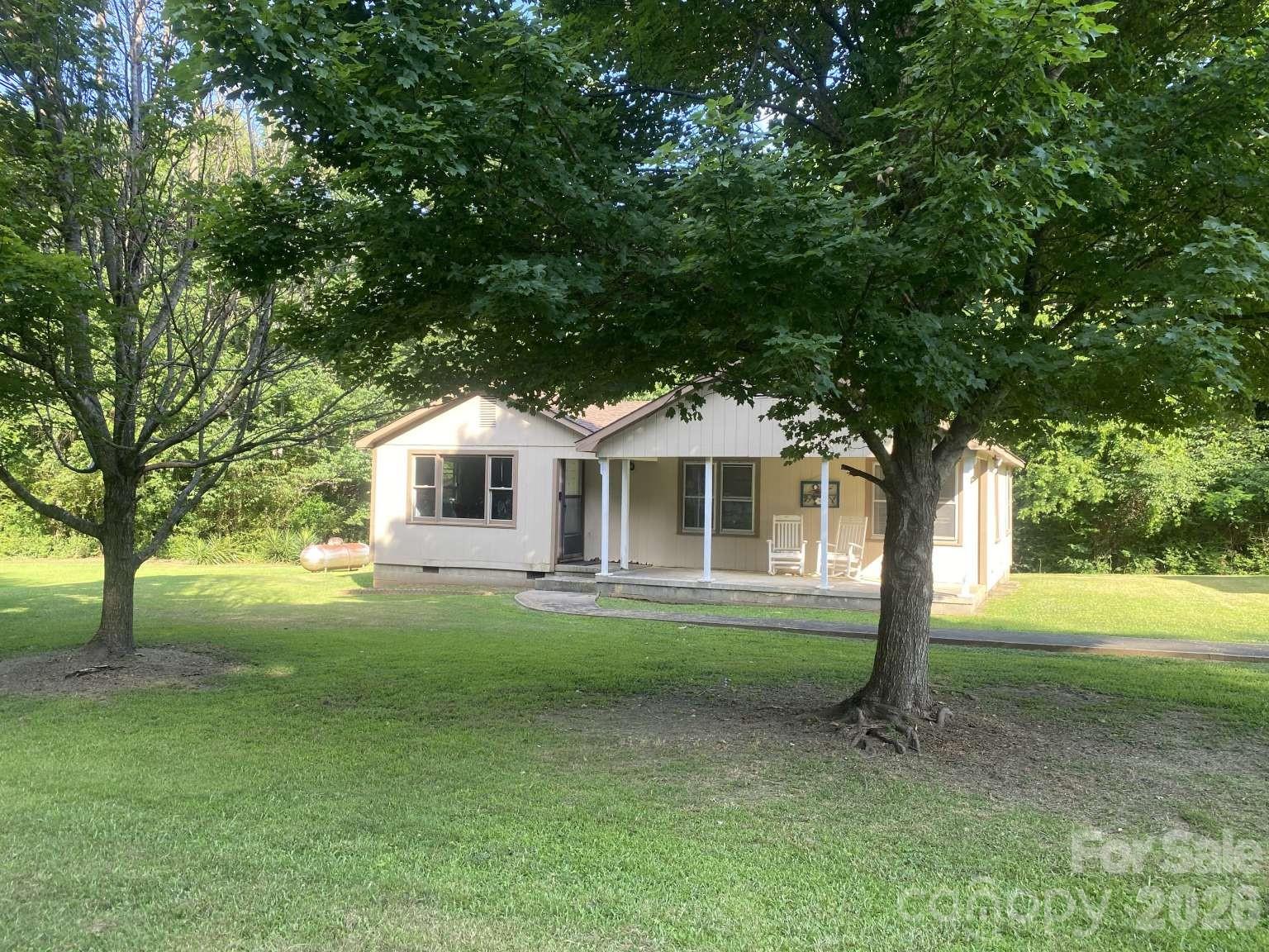 Photo 2 of 2865 Greenwood Road, Rock Hill, SC