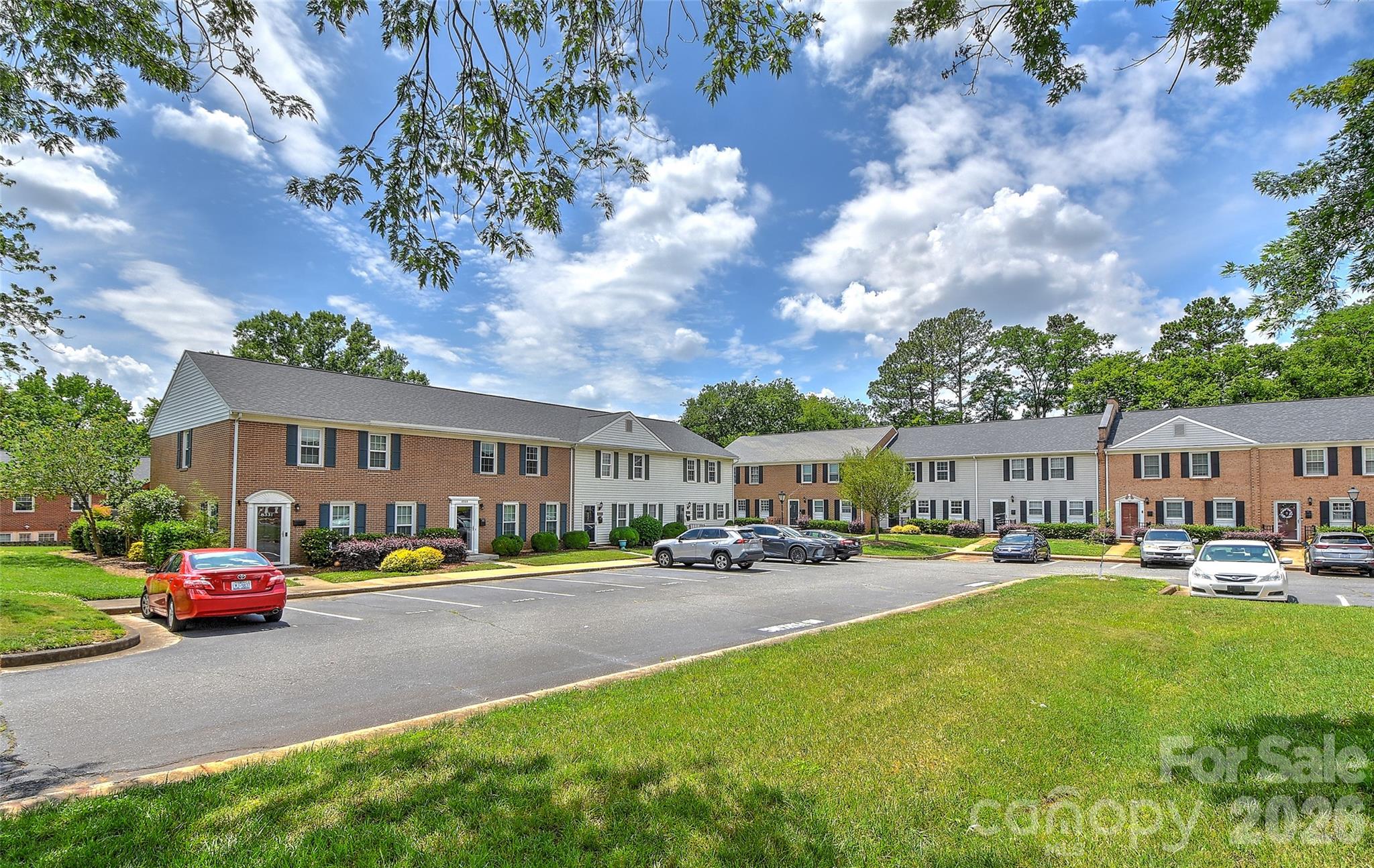Photo 43 of 8333 Knights Bridge Road, Charlotte, NC
