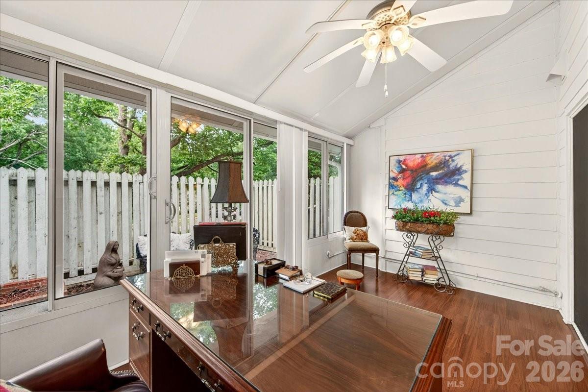 Photo 24 of 830 Sardis Cove Drive, Charlotte, NC