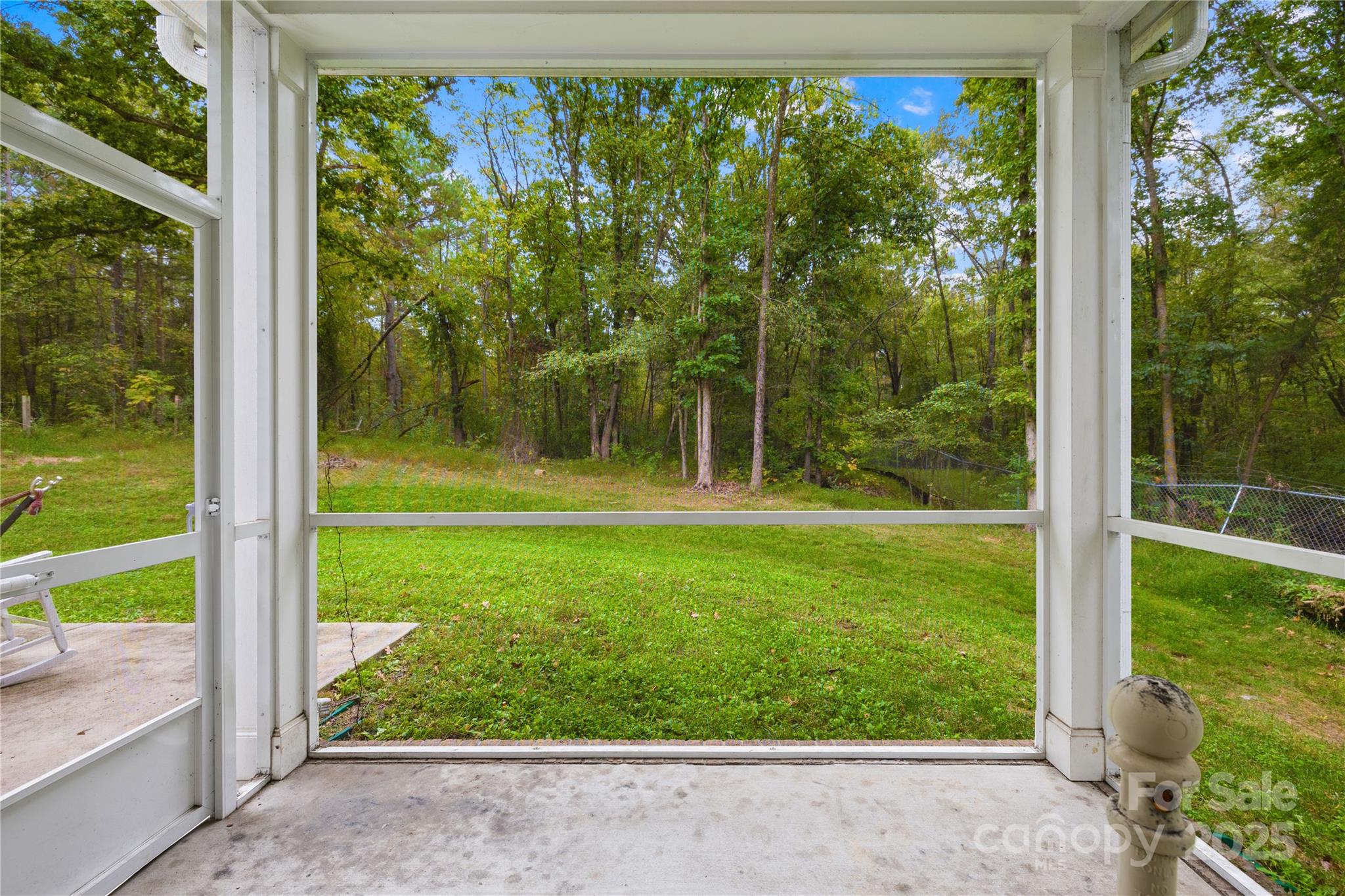 Home for sale at 1727 grace Lane, Charlotte, NC — photo 41 of 47