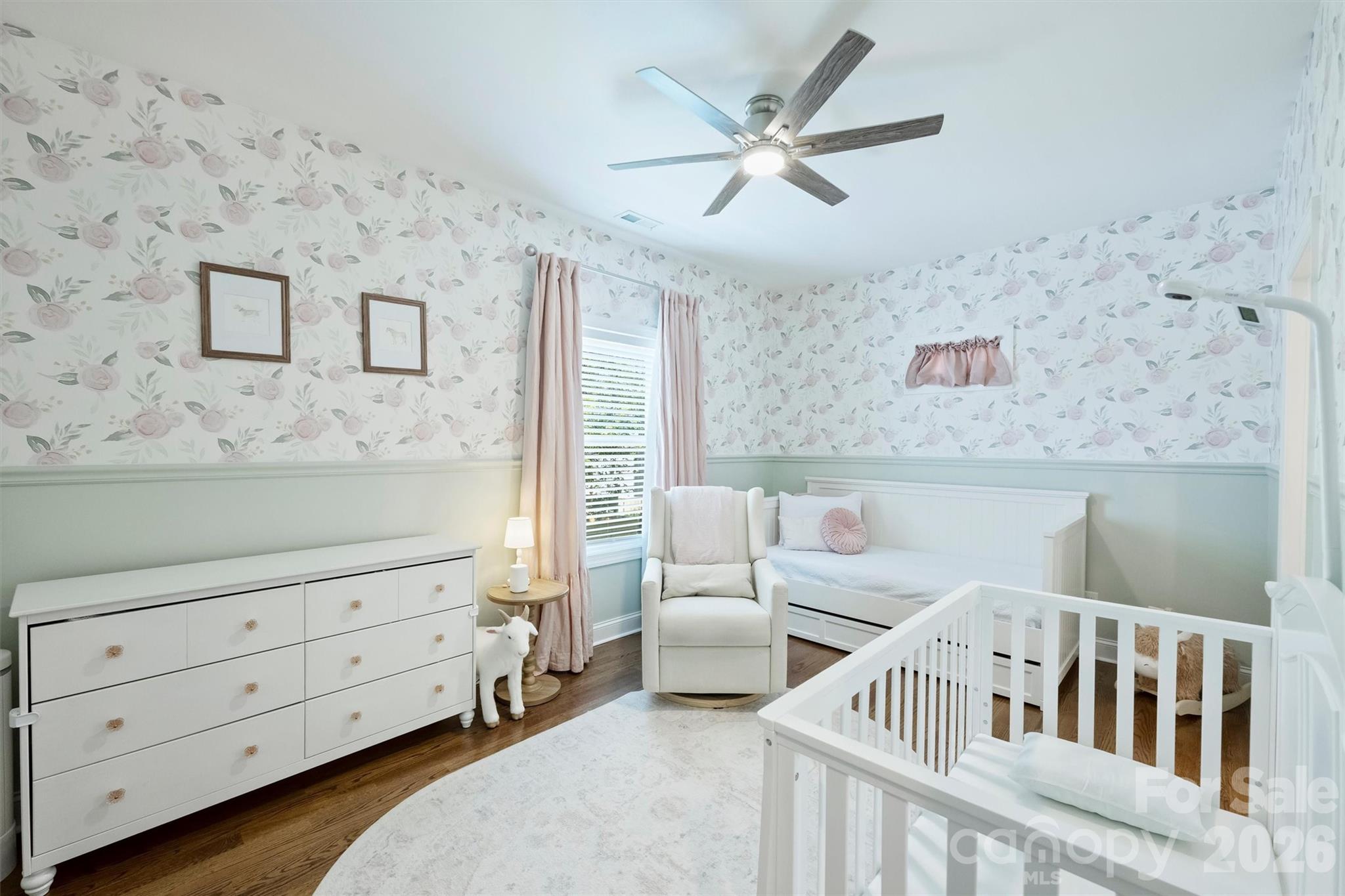 Photo 25 of 1617 Hawthorne Lane, Charlotte, NC