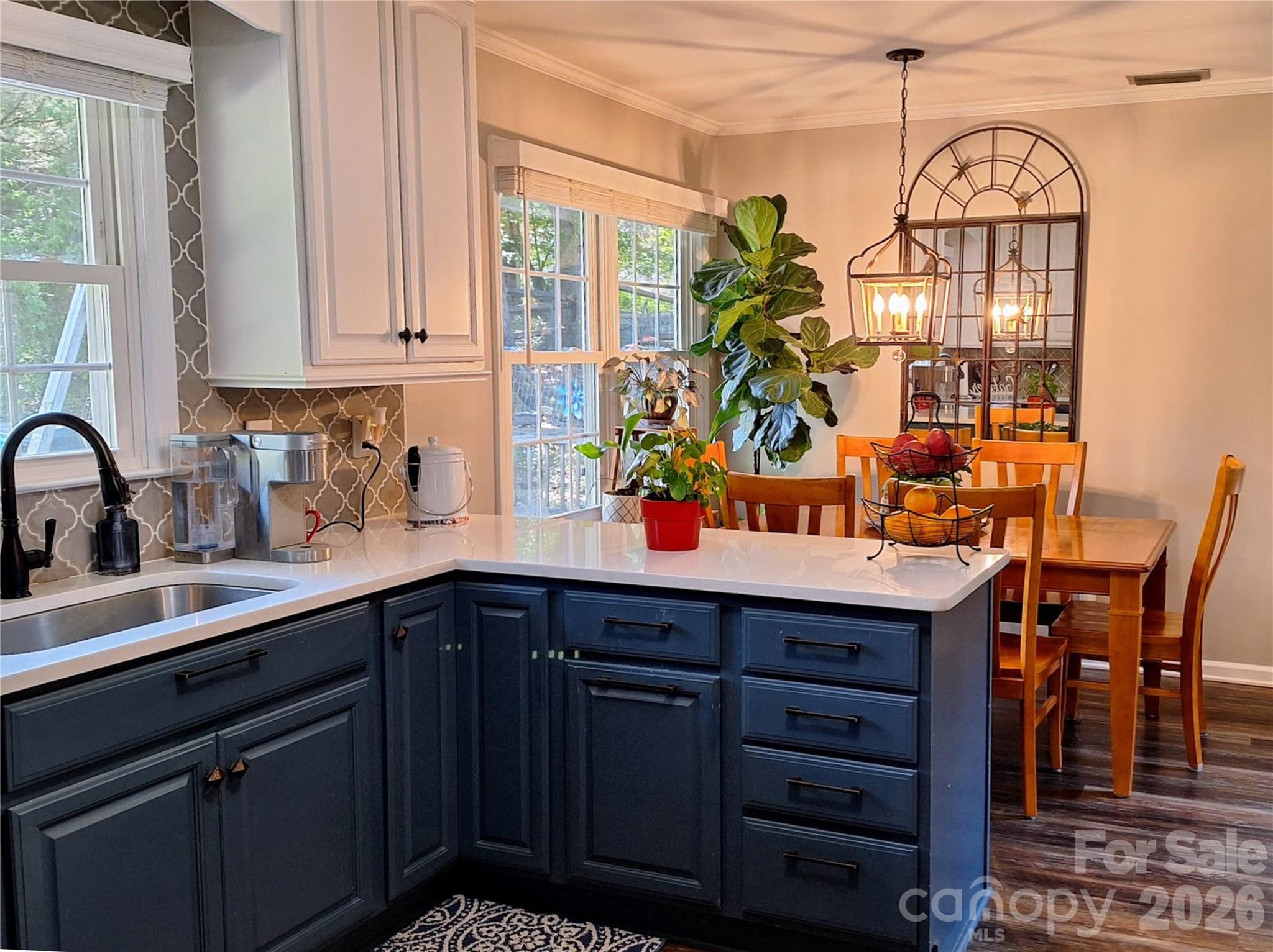 Photo 4 of 317 Wilcrest Drive, Matthews, NC