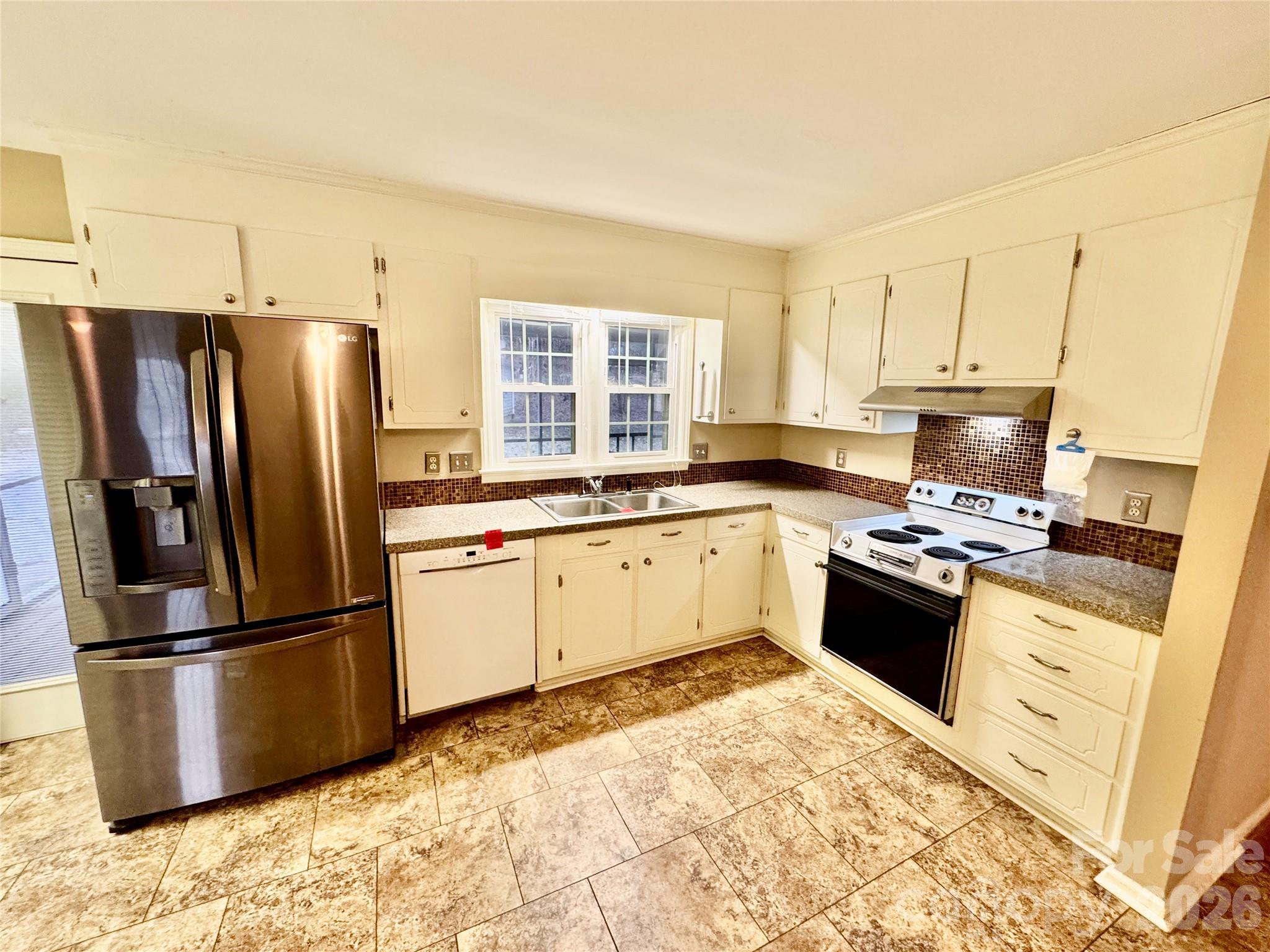 7817 Ritter Drive, Charlotte, NC - photo 10 of 30