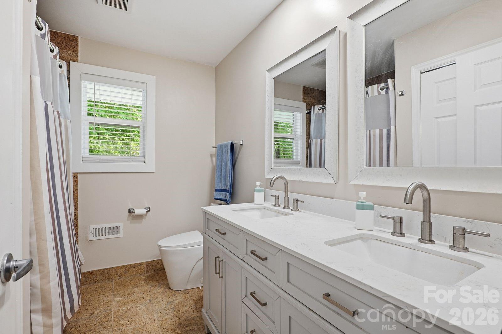 1405 Lakeview Drive, Pineville, NC - photo 20 of 26