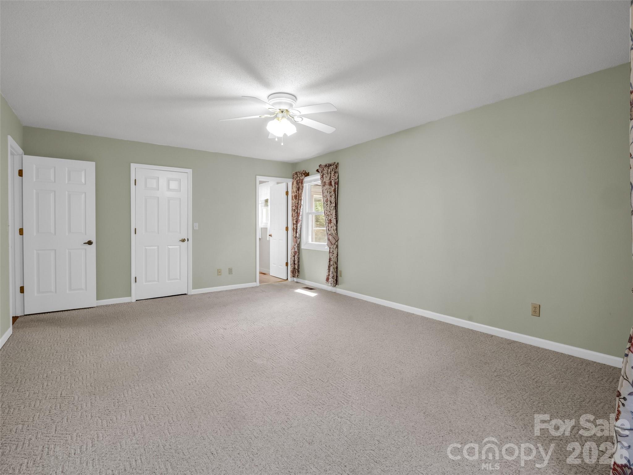 525 Maren Court, Hendersonville, NC - photo 17 of 33
