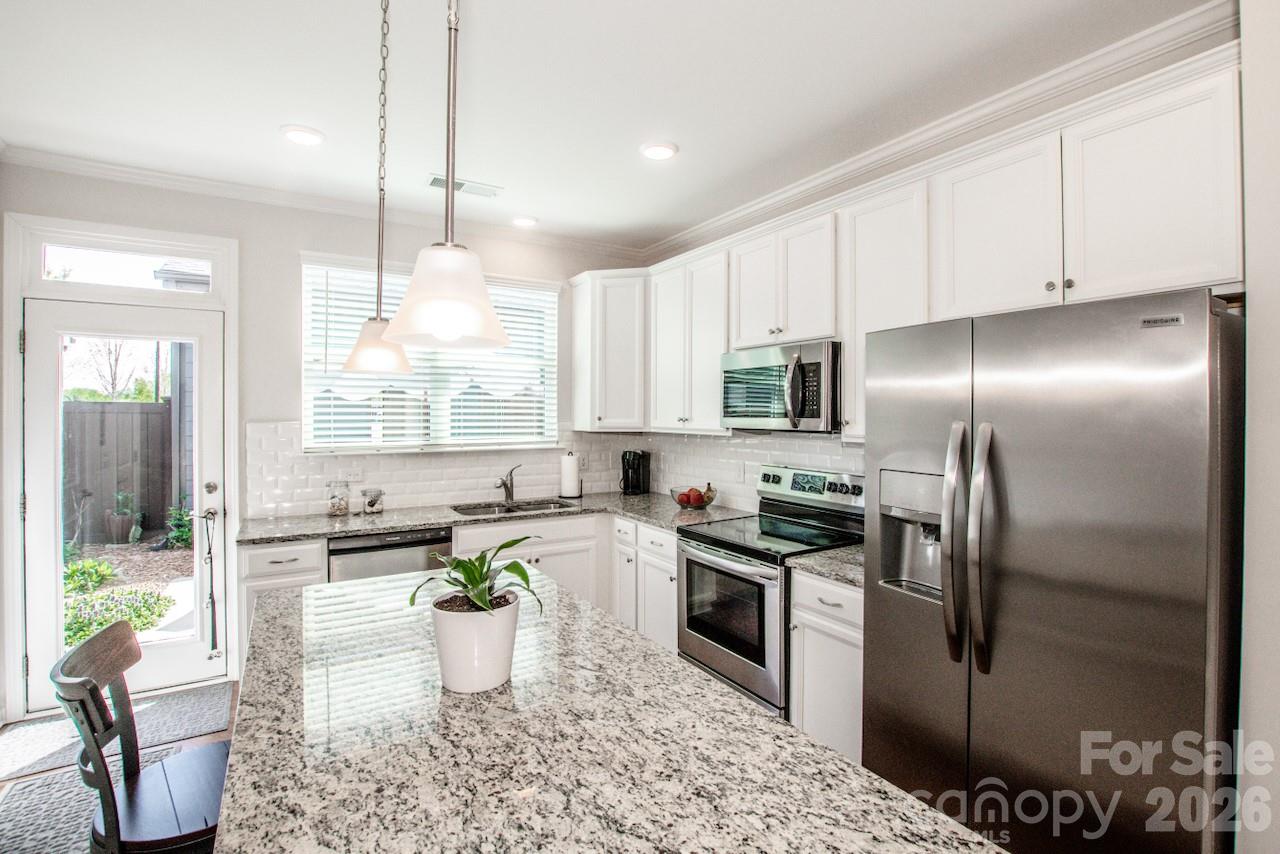 308 Linestowe Drive, Belmont, NC - photo 15 of 40