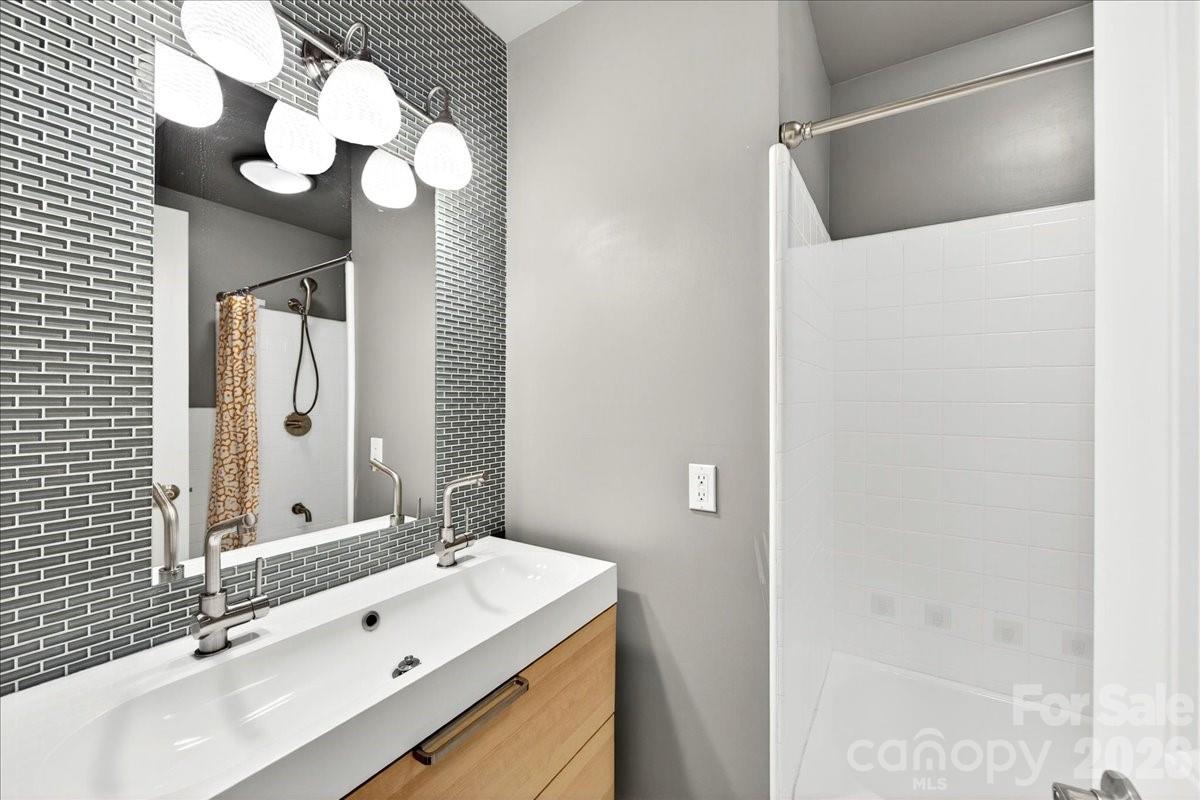 Photo 27 of 5451 Addison Drive, Charlotte, NC