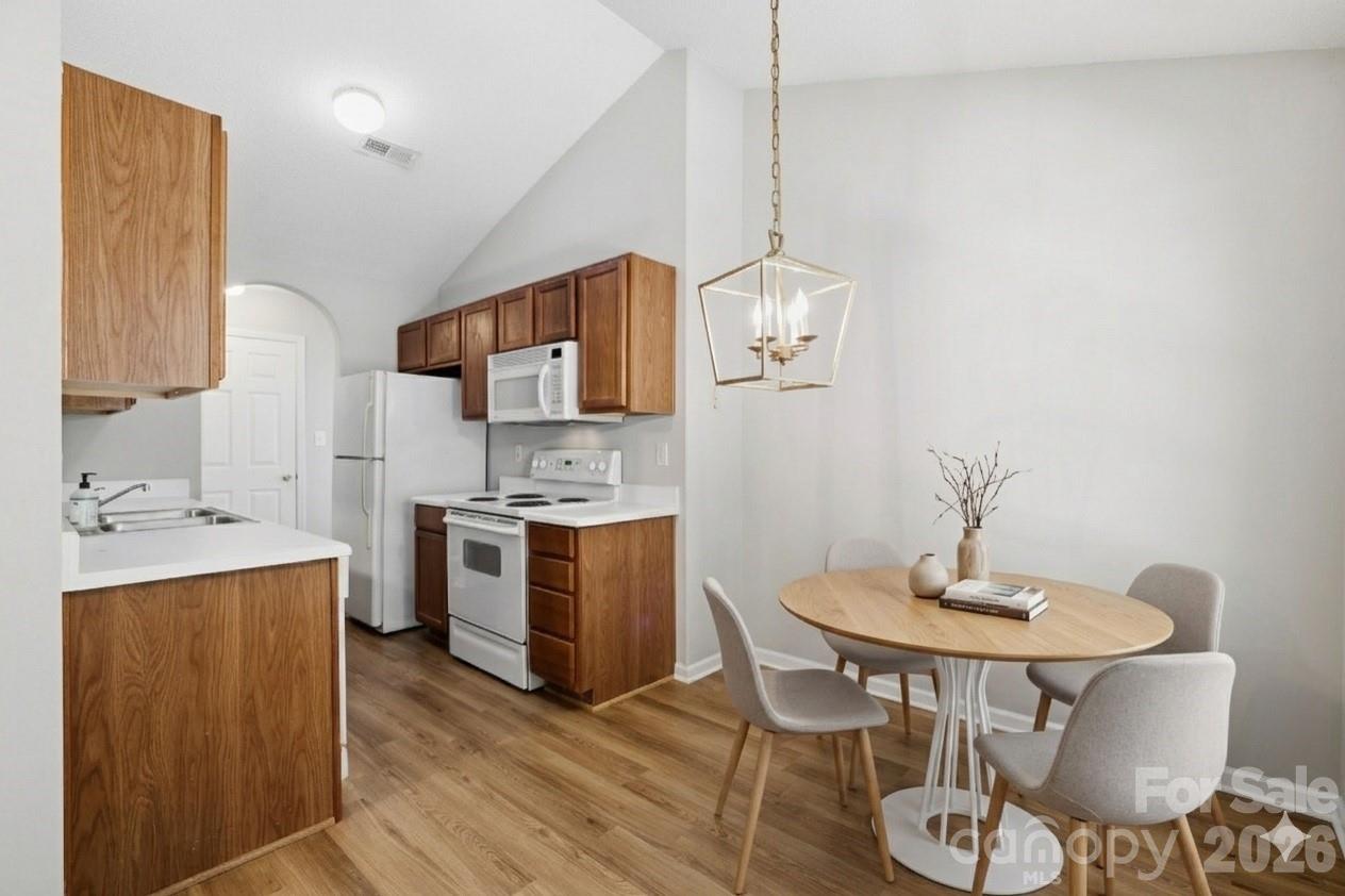 Photo 7 of 7616 Silver Arrow Drive, Charlotte, NC